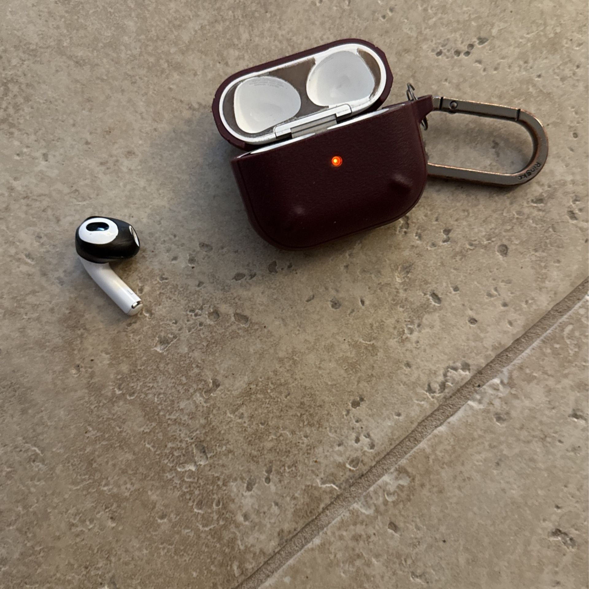 AirPod Gen3 (1 AirPod Only: Left) for Sale in Las Vegas, NV - OfferUp