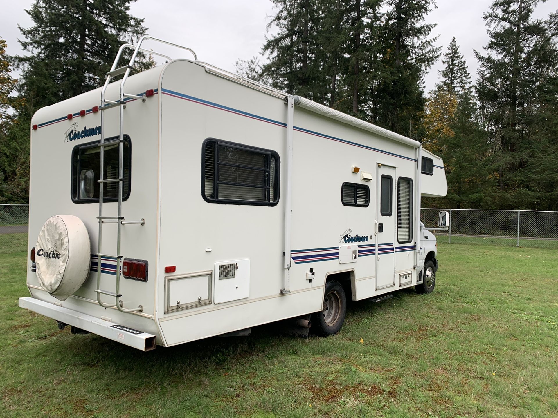 2000 Coachman Motorhome 24 F Ford E350 V10 88.000 Miles for Sale in ...