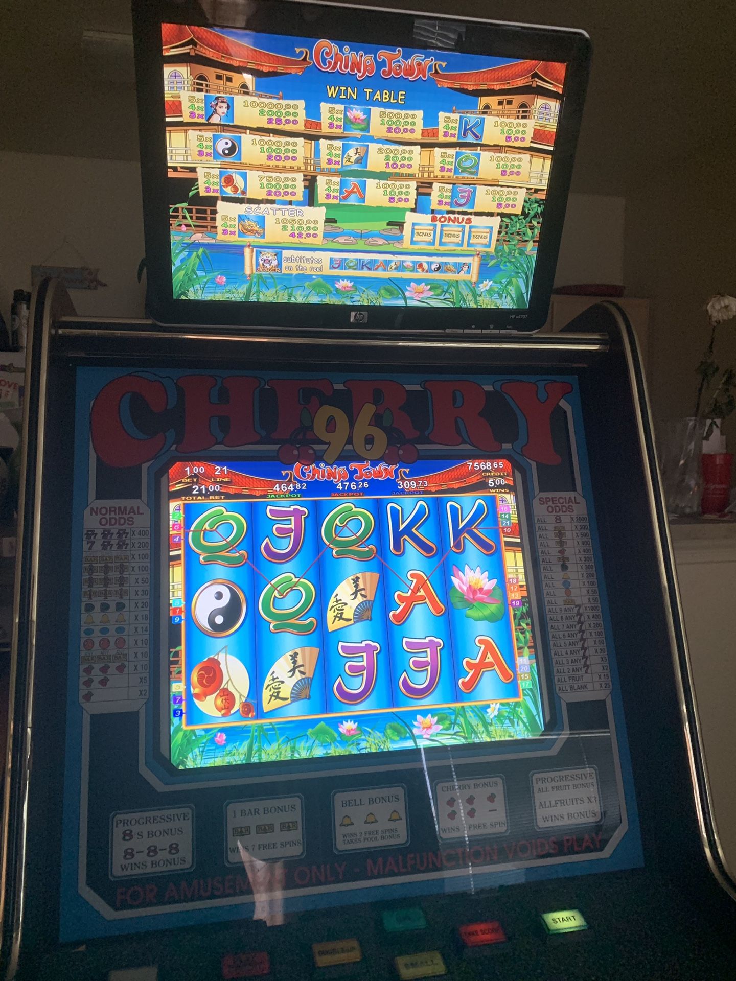 Multi Game Slot machine eight liner 17 games for Sale in Houston, TX ...