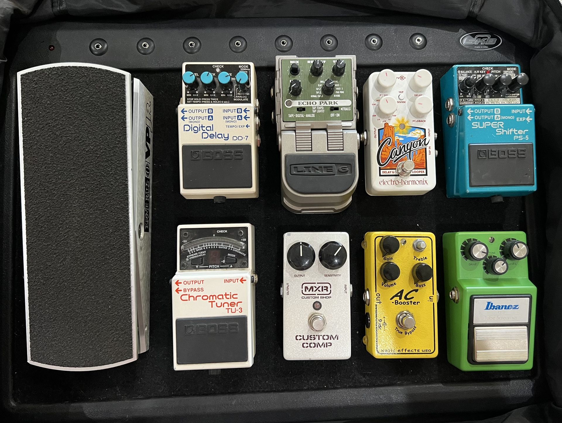 Guitar pedal Board for Sale in Oceanside, CA - OfferUp