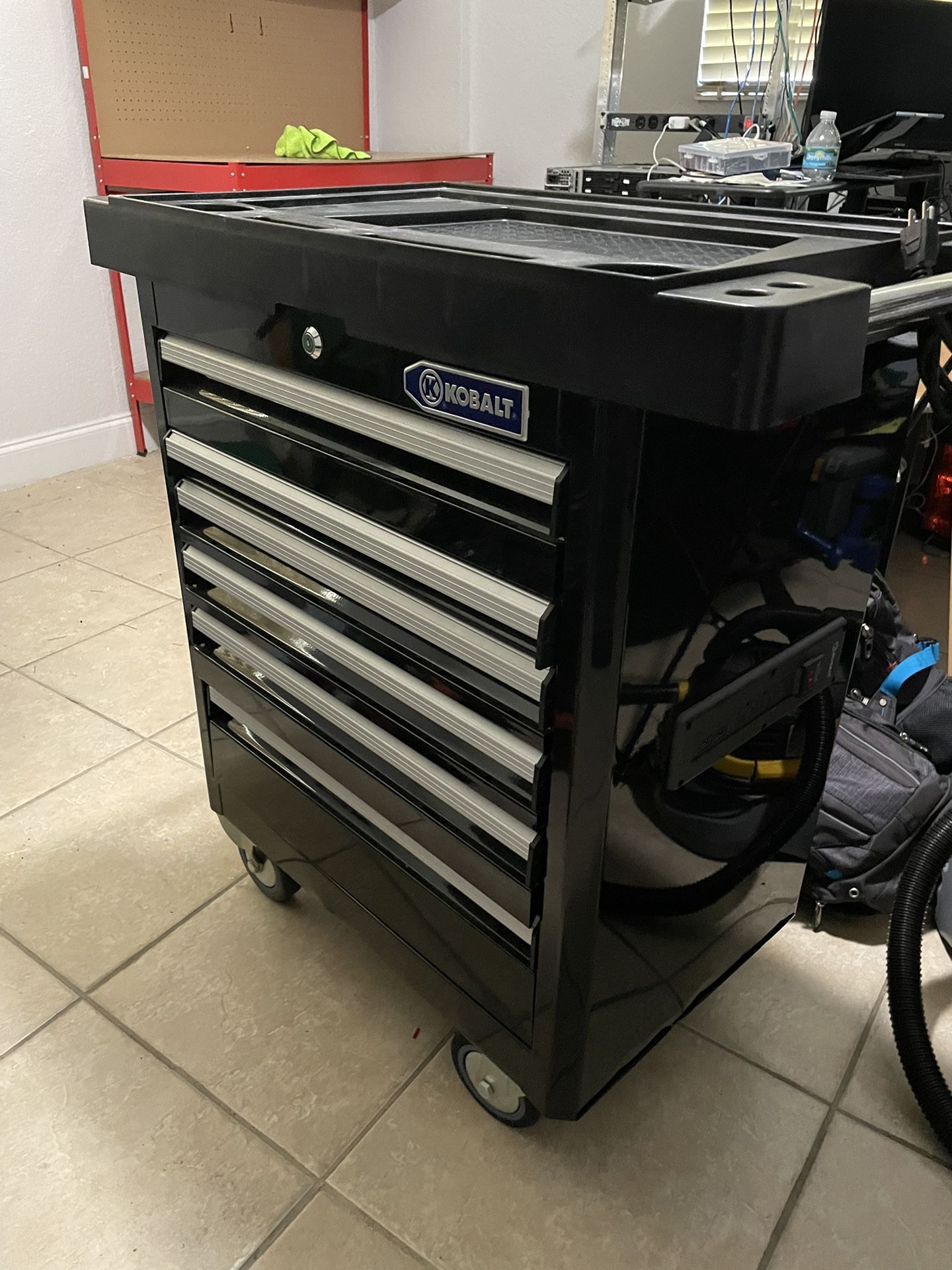 Kobalt 6 Drawer tool chest with power strip for Sale in Miami, FL - OfferUp