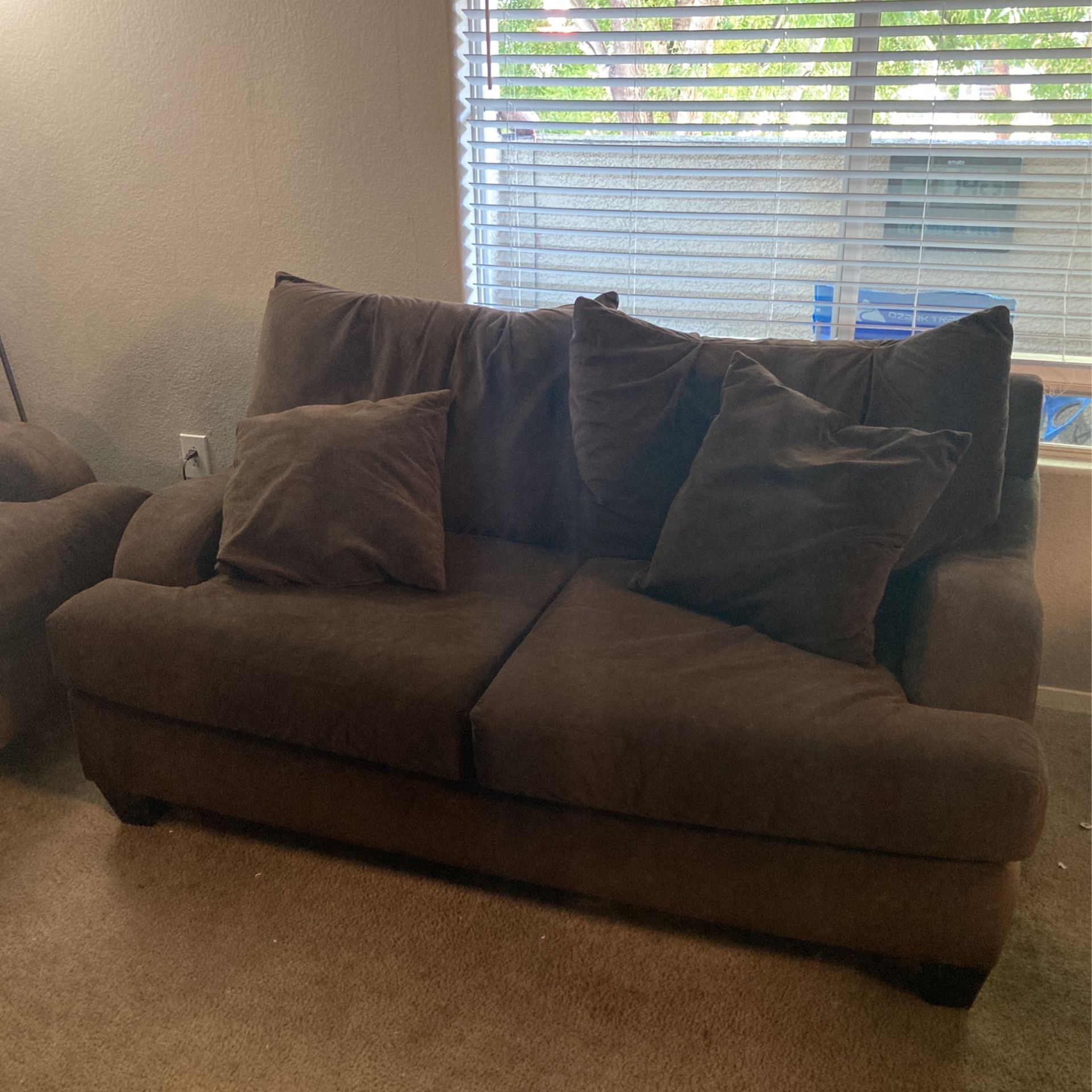Free Used Sofas for Sale in Henderson, NV - OfferUp