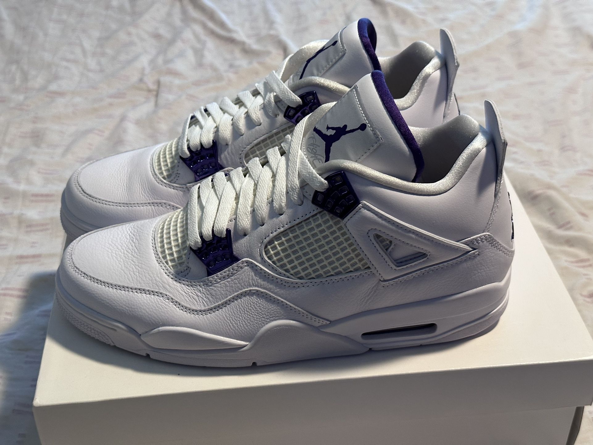 Air Jordan 4 for Sale in Dallas, TX - OfferUp