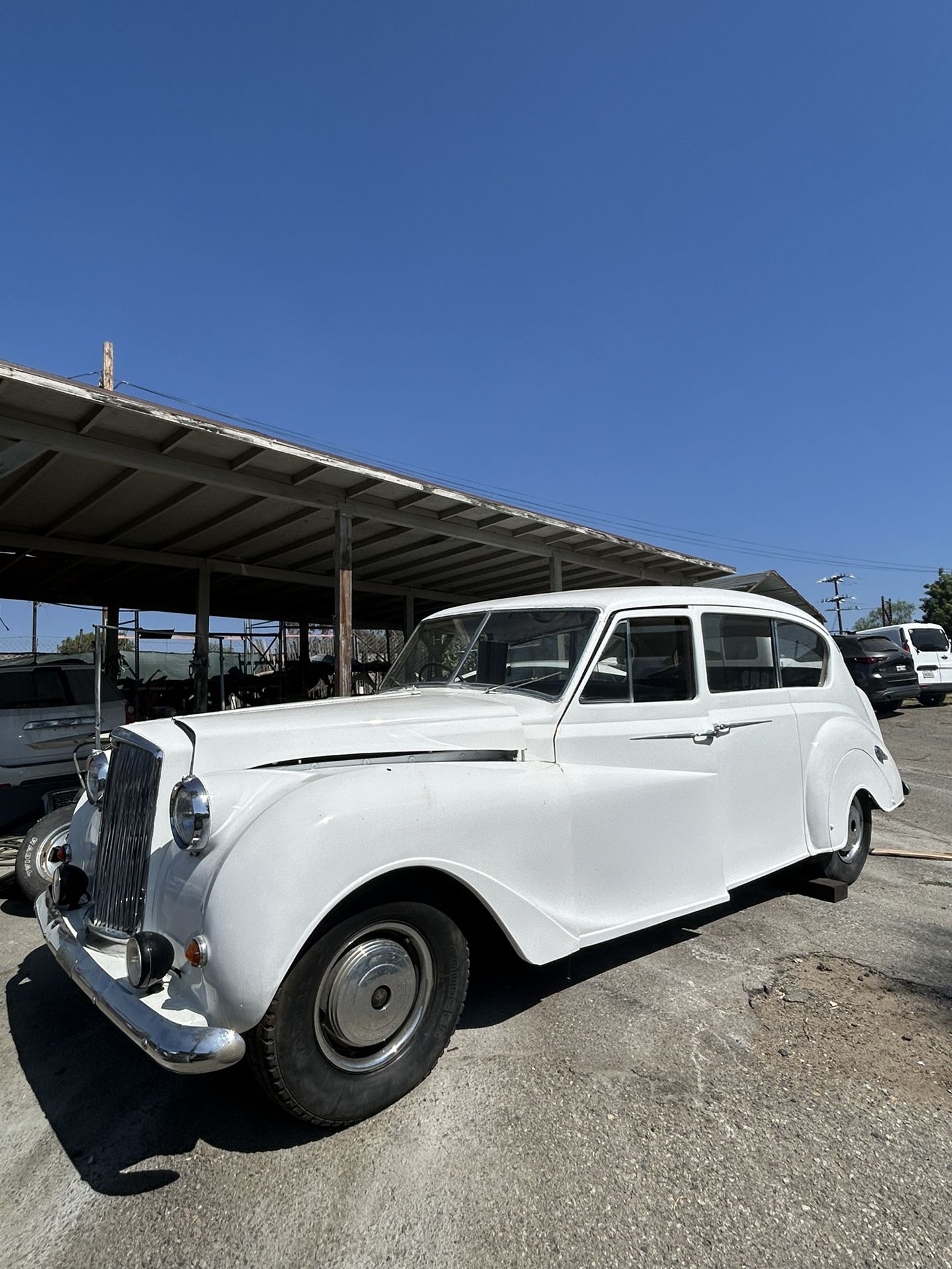 1960 Austin Princess Limo for Sale in Lake Elsinore, CA - OfferUp