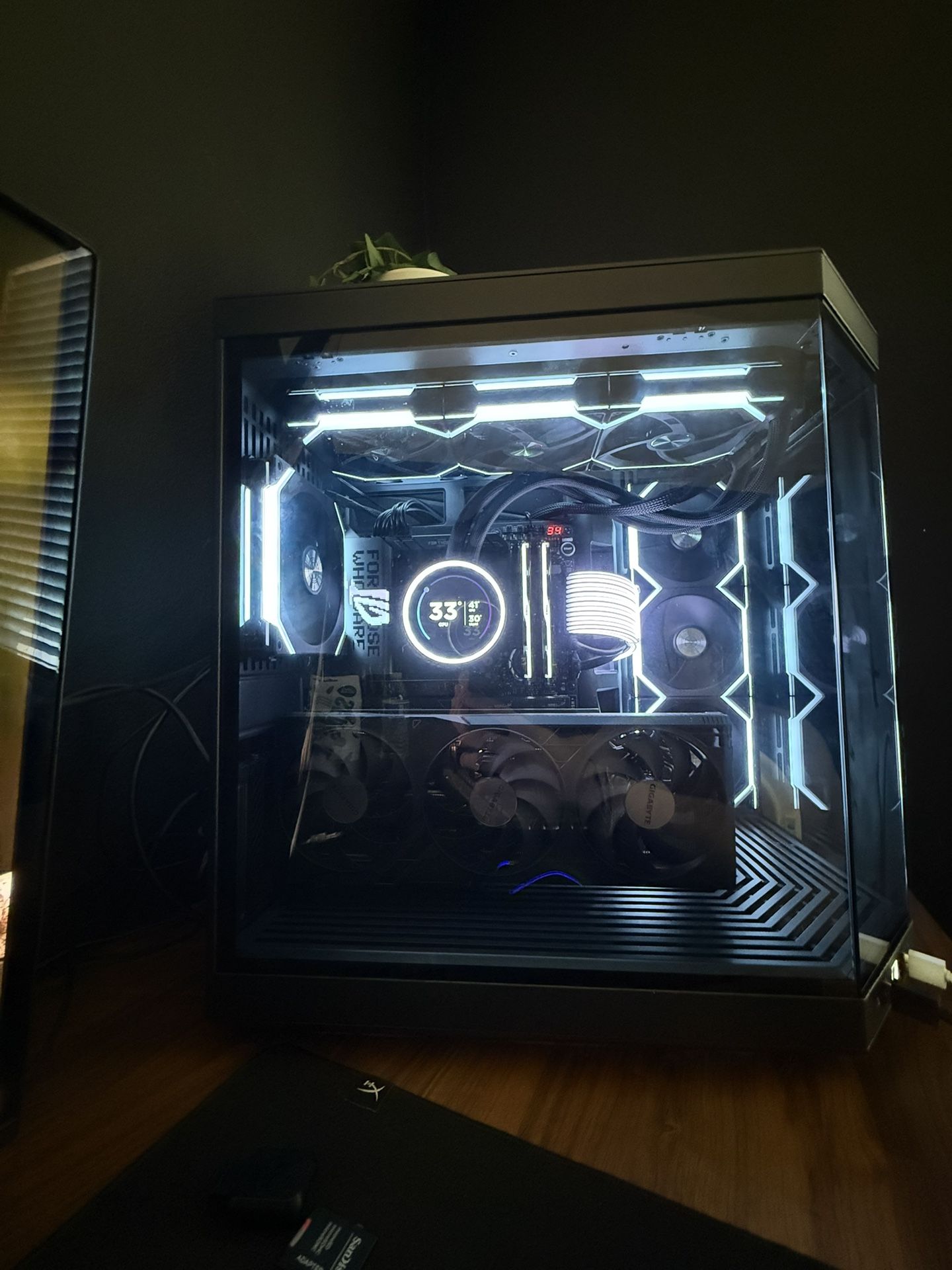 High End Gaming Pc 4080 super for Sale in Grand Prairie, TX - OfferUp