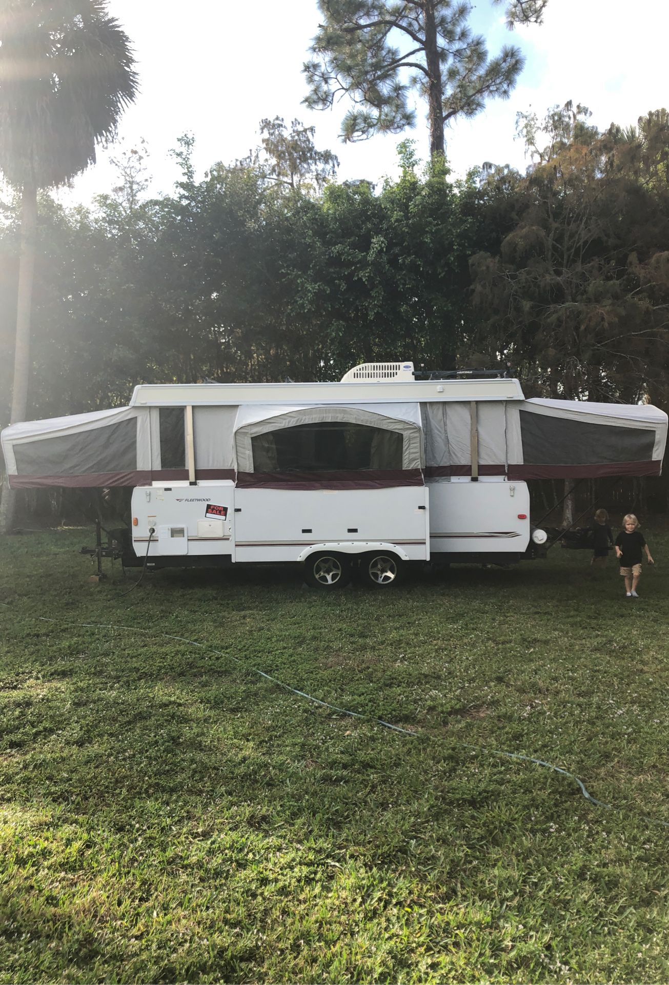2008 Fleetwood Avalon pop up camper popup tent camper trailer with ...