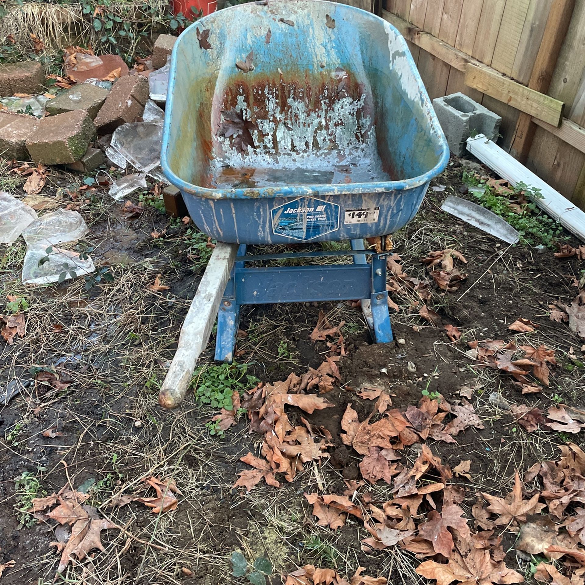 Wheelbarrow for Sale in Puyallup, WA - OfferUp
