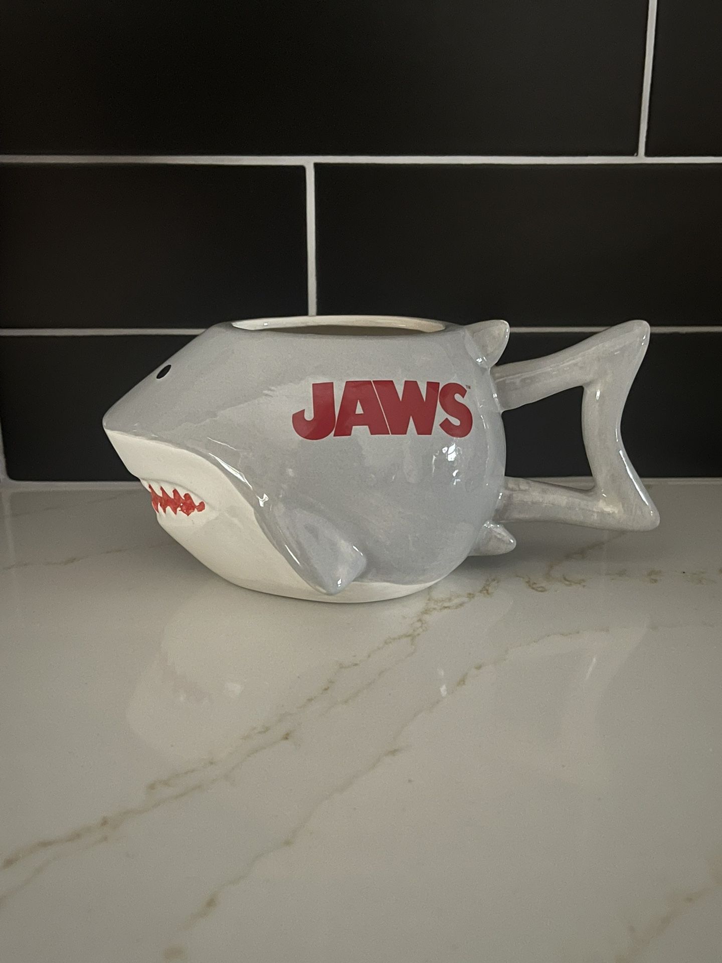 Universal Studios Jaws Coffee Mug for Sale in Vlg Wellingtn, FL - OfferUp