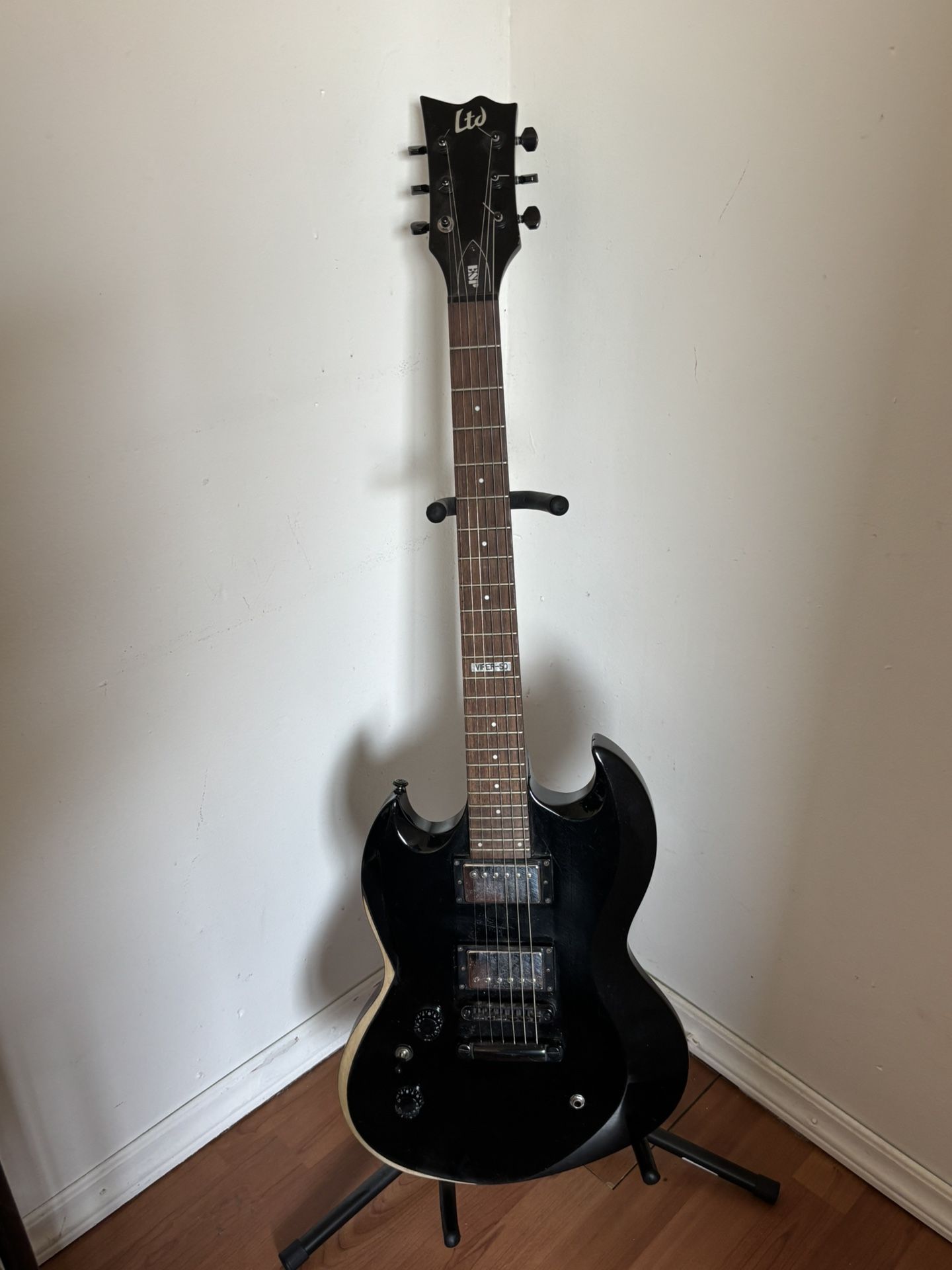 ESP LTD VIPER 50 used electric guitar// Send Offers! for Sale in Downey, CA - OfferUp