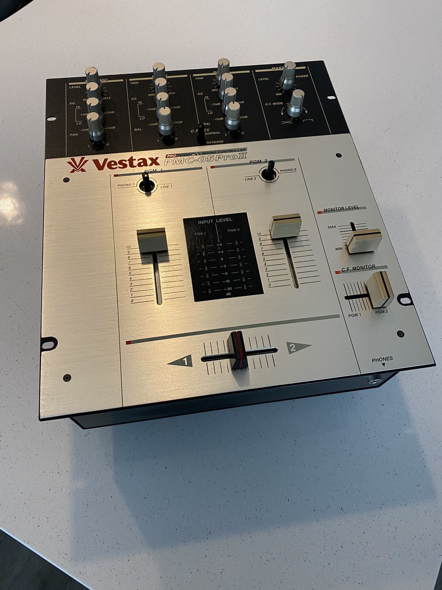 Vestax PMC 05 Pro II w/ Innofader Pro2 for Sale in Lakewood, CA - OfferUp