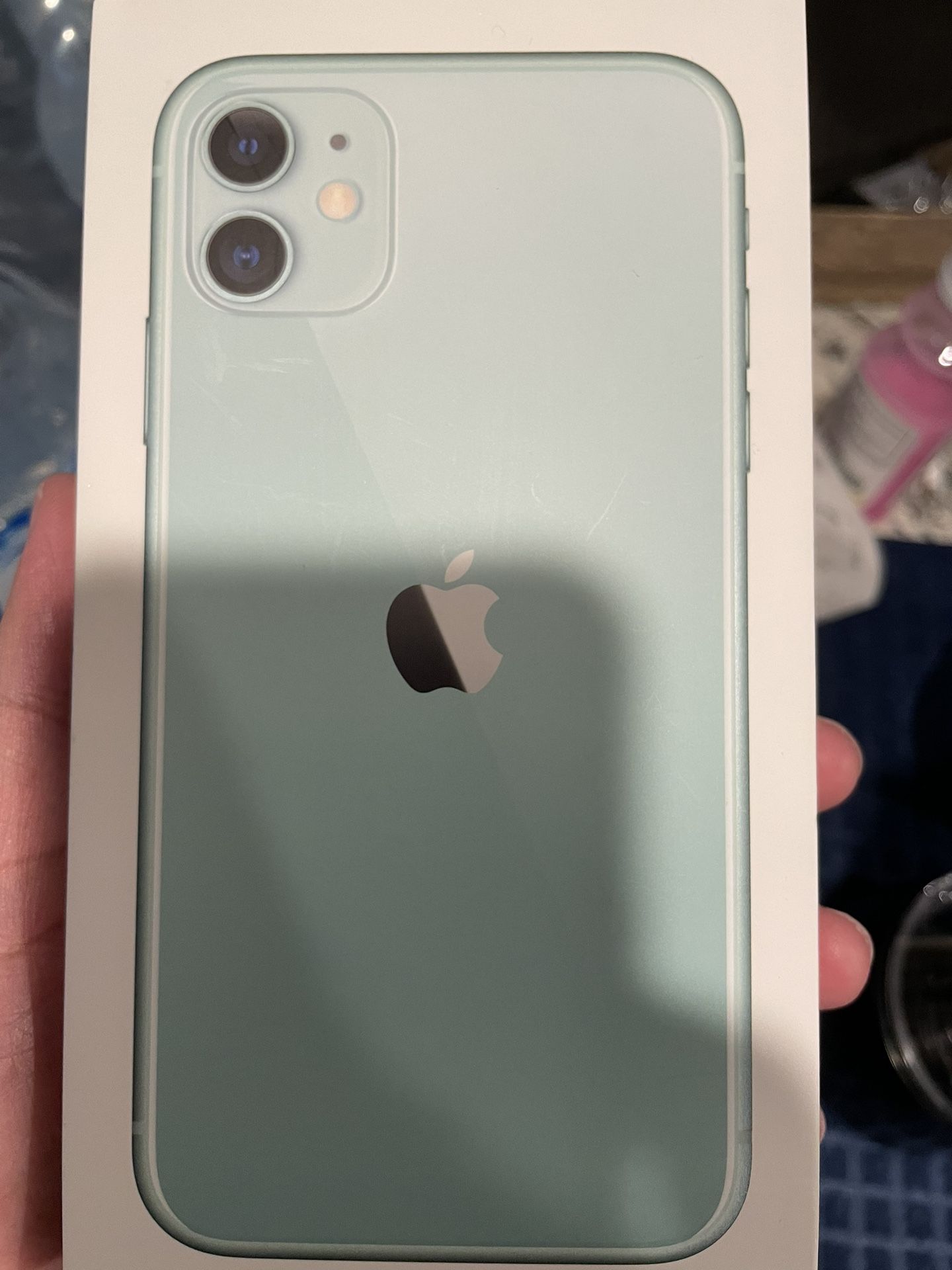 Iphone 11 Unlocked for Sale in St. Charles, IL - OfferUp
