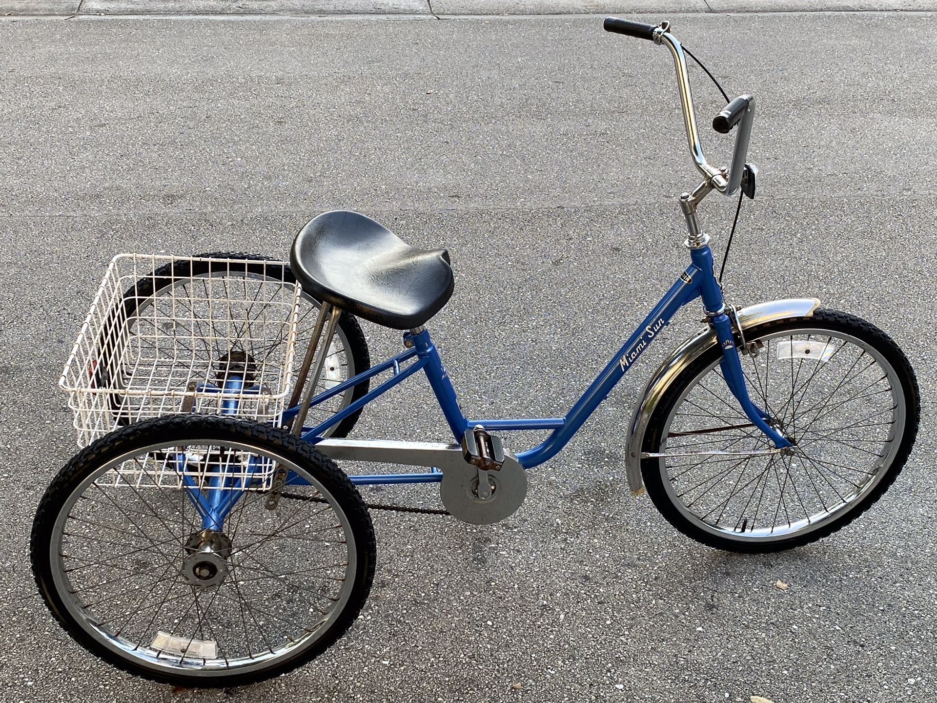 Miami Sun Traditional Adult 24 Tricycle $125 PRICE IS FAIR WILL NOT ...
