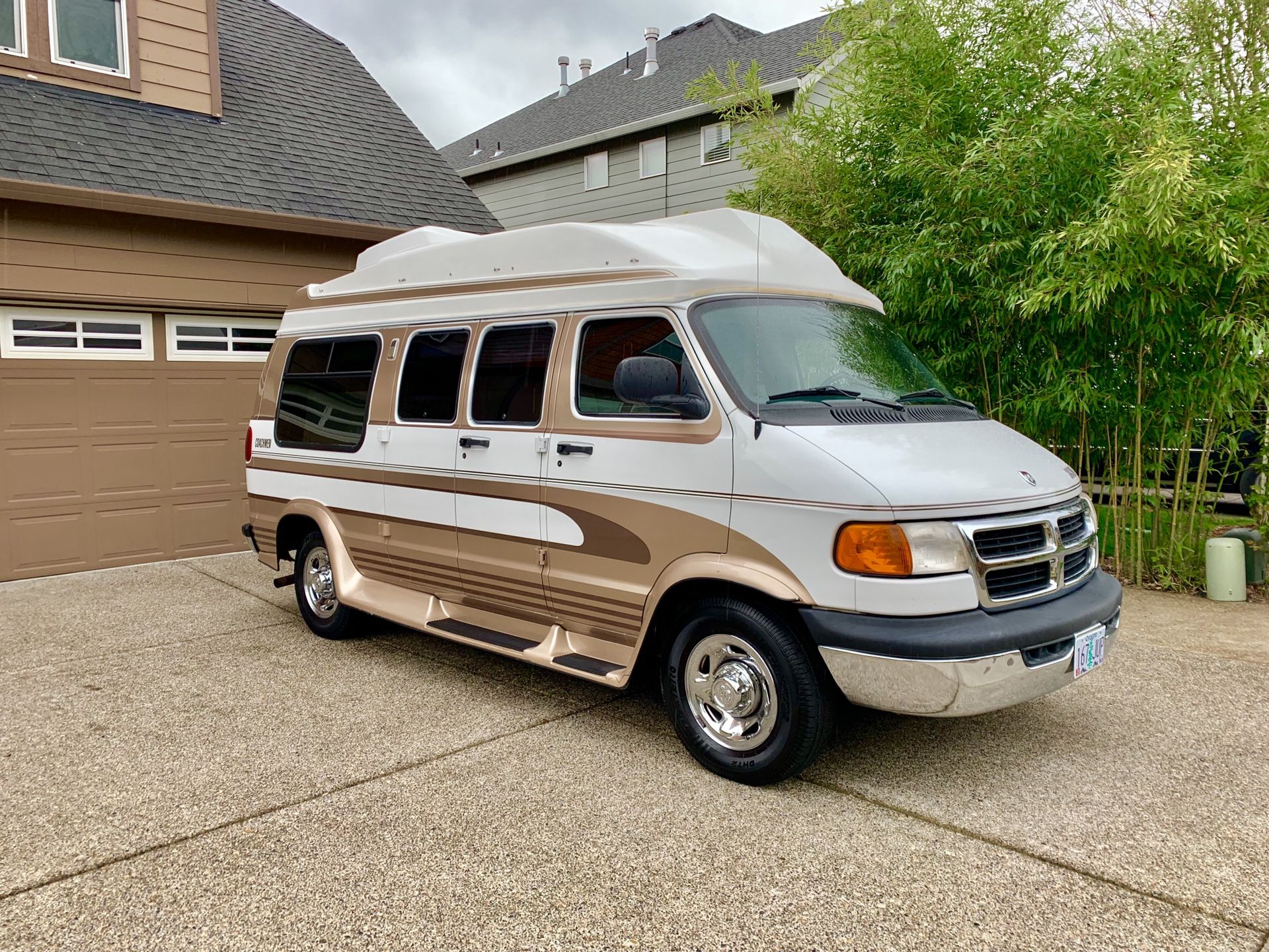 1999 Coachmen Class b Van 19FT Super Nice ! Very well-maintained for ...