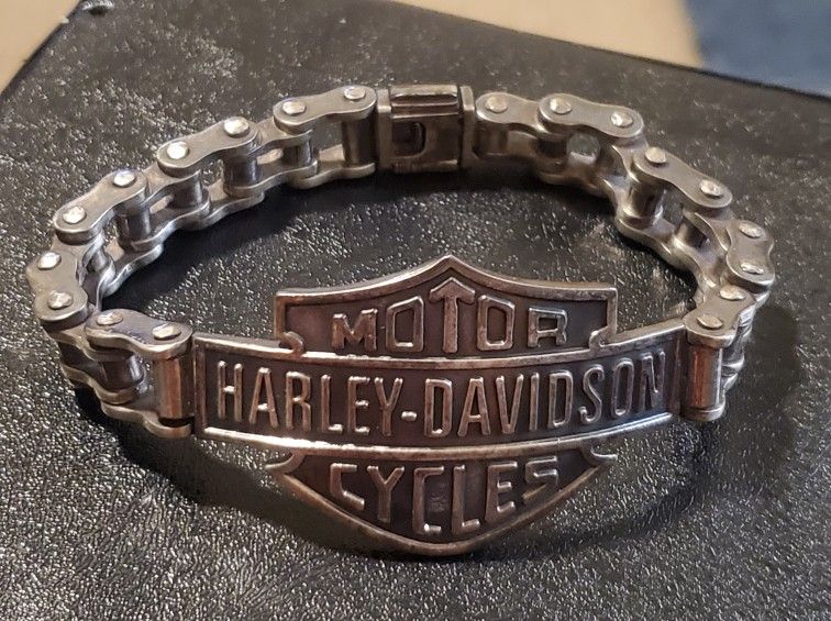 Harley-Davidson Sterling Silver Motorcycle Chain Bracelet for Sale in ...