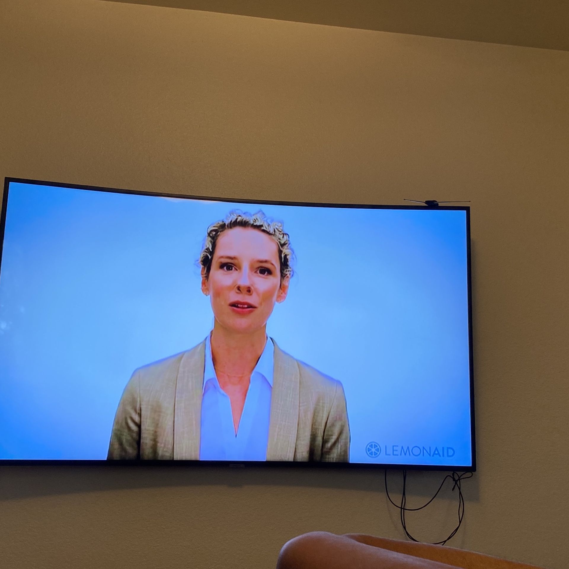 75 Inch Samsung Curved Smart TV for Sale in Henderson, NV - OfferUp