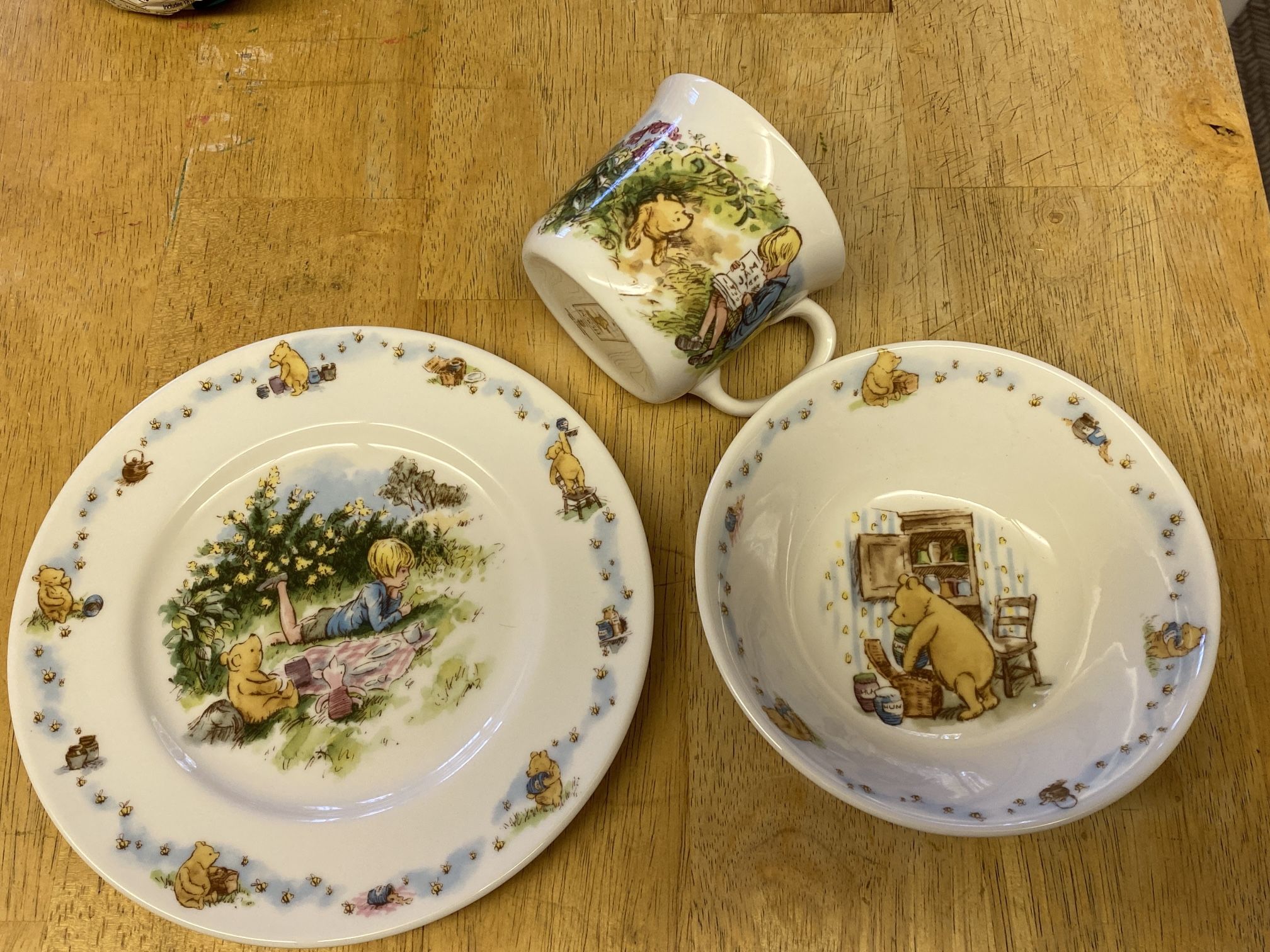 Royal Daulton - Vintage Classic Winnie The Pooh Childs Dish Set for ...