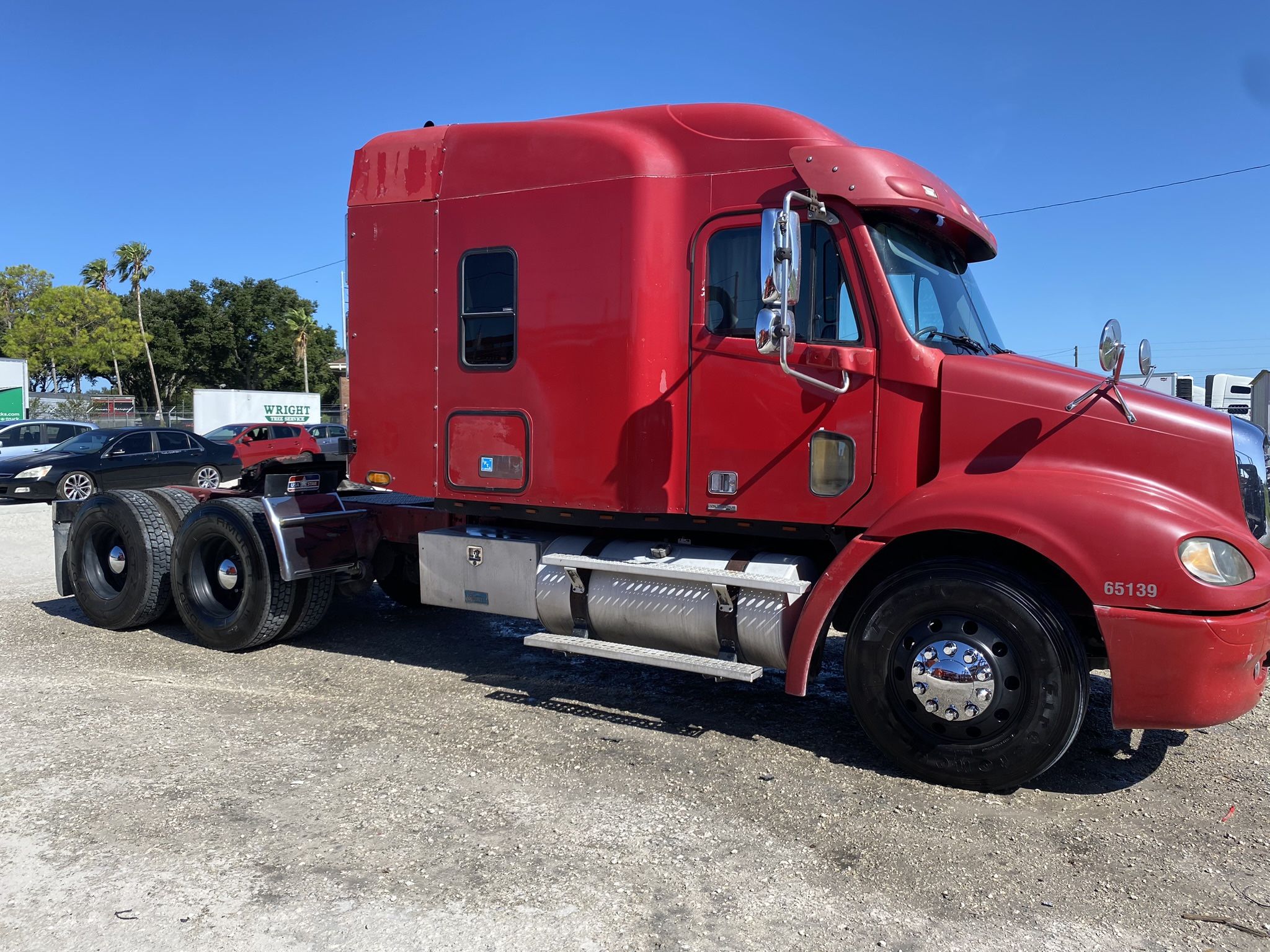 2006 Freightliner Columbia for Sale in Winter Haven, FL - OfferUp