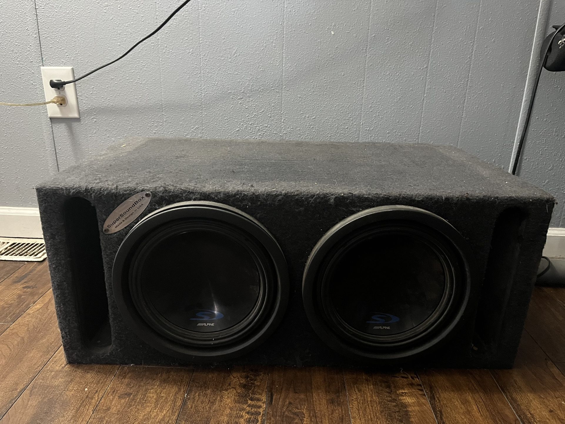 Speakers ,alpine, Subs for Sale in Apple Valley, CA - OfferUp