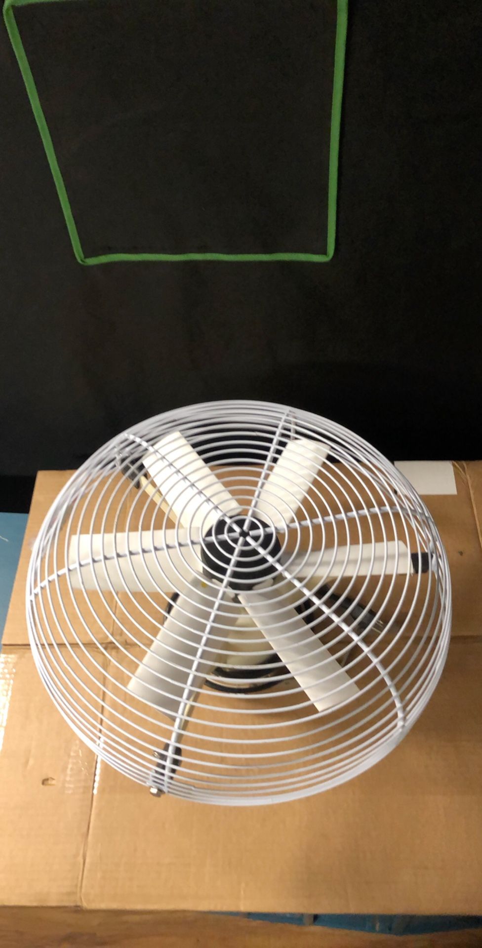 Multifan Greenhouse V-FLO Fan 240V Model #T4E40K6M81160 for Sale in ...
