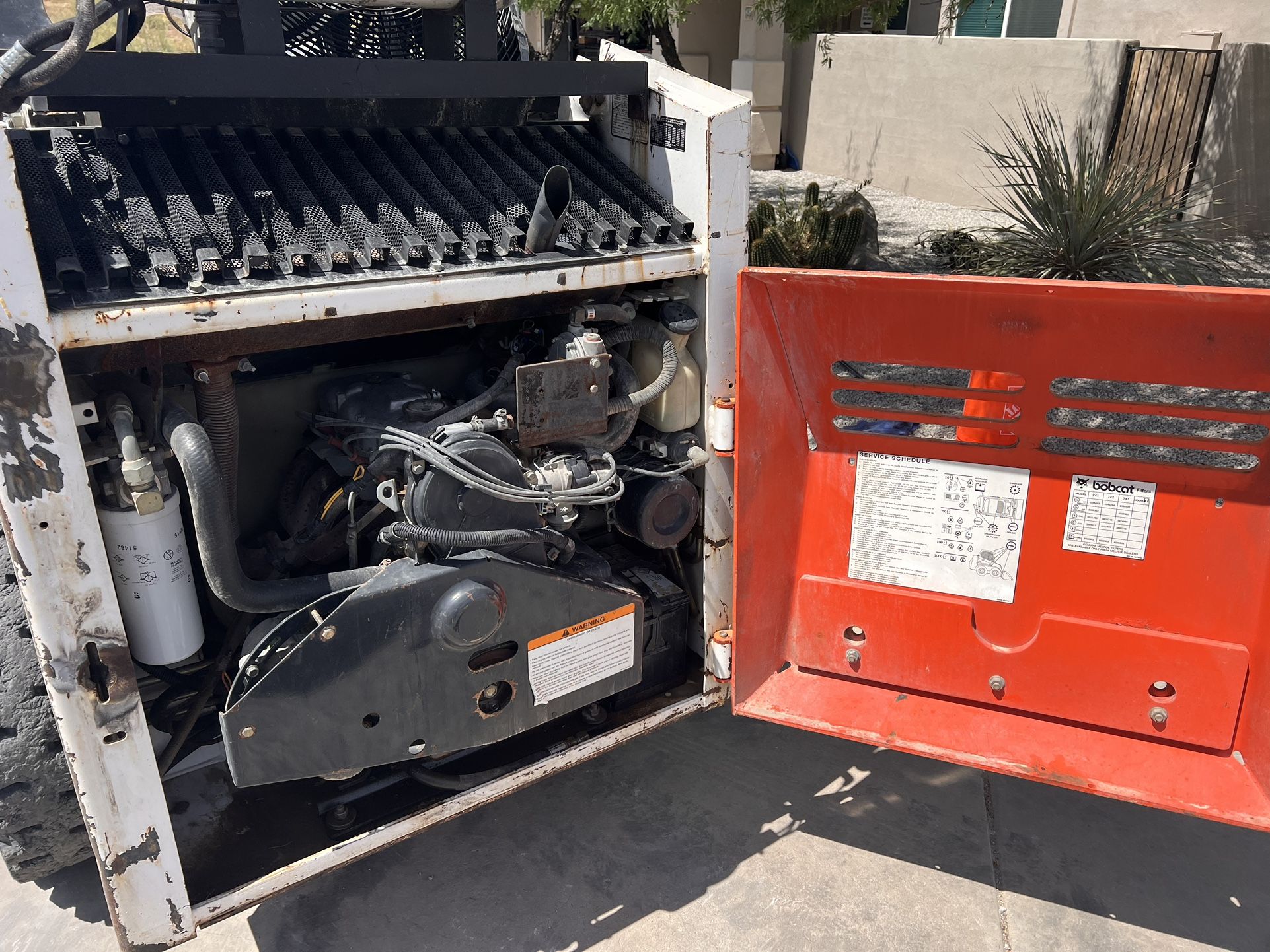 BOBCAT 742B SKID STEER PROPANE for Sale in Peoria, AZ - OfferUp