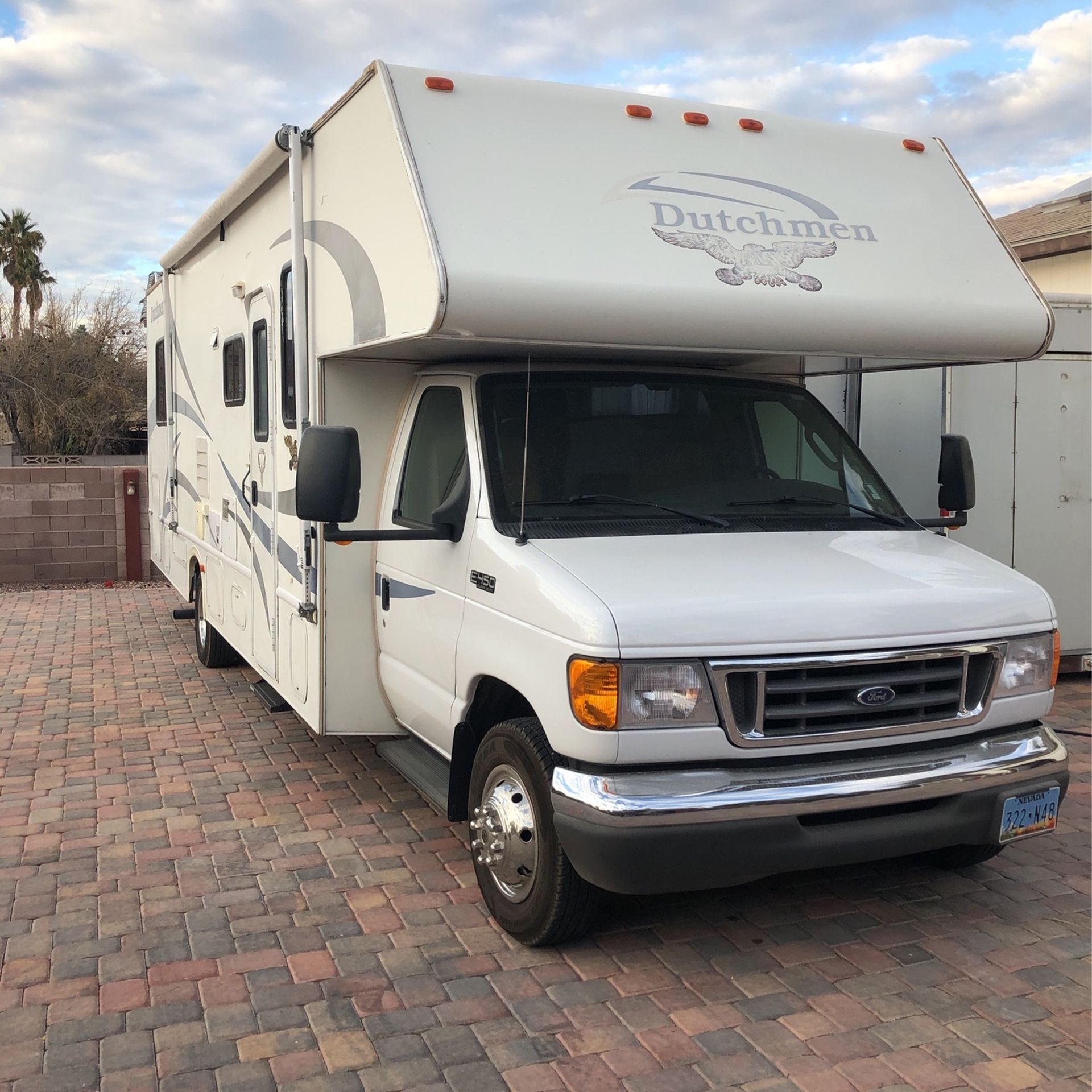Thor Motorhome Dutchman 31’ RV 2004 for Sale in Las Vegas, NV - OfferUp