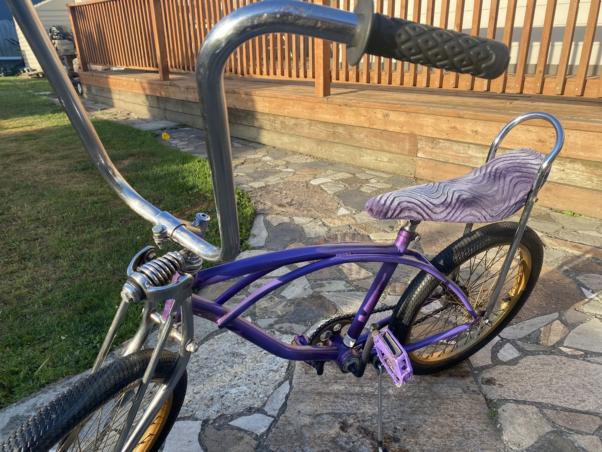 2004 Bratz 20” Chopper Low Rider Street Cruiser Bike. In good condition ...