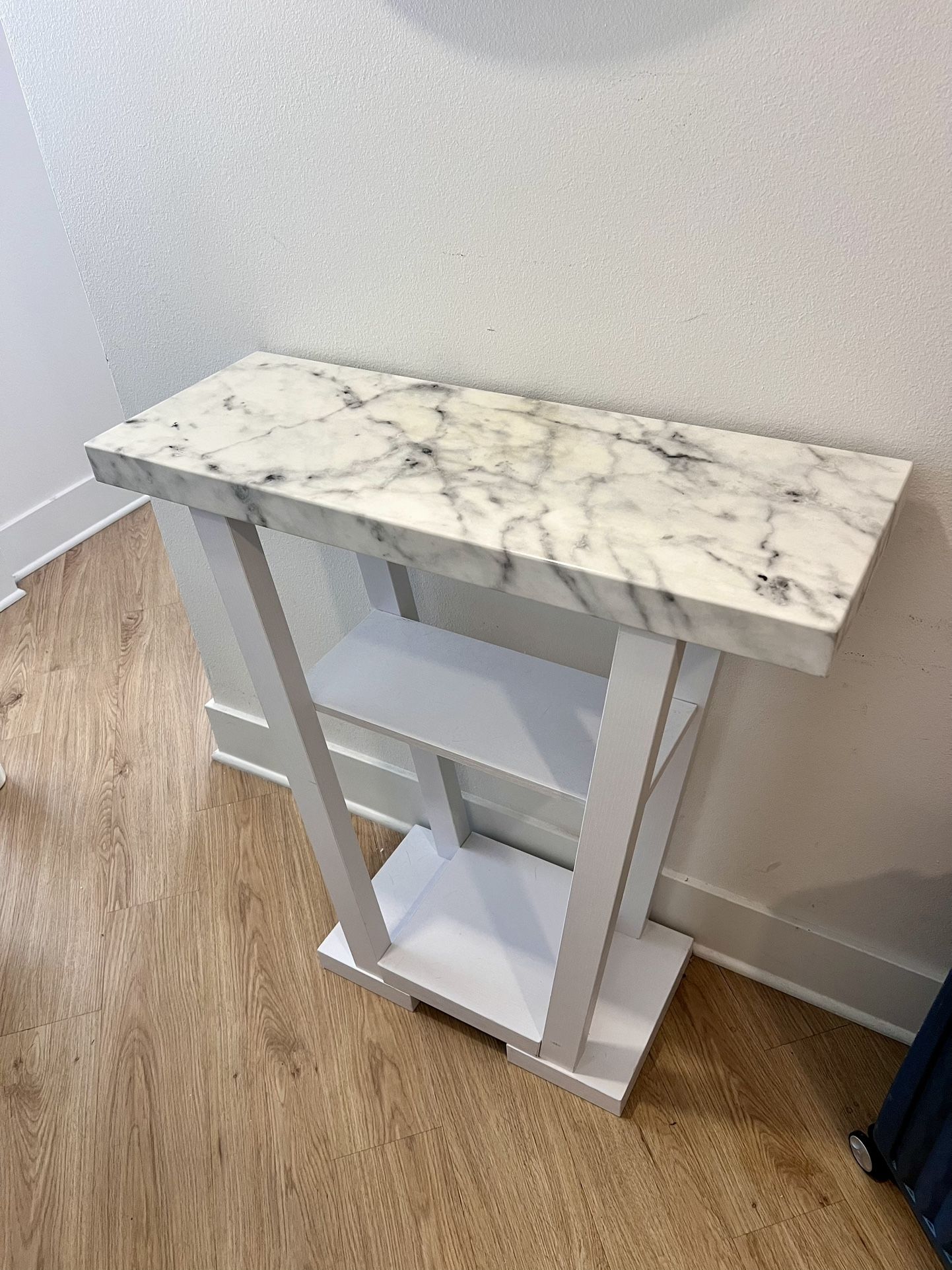 White Gray Marble Entryway Table Wood for Sale in Los Angeles, CA - OfferUp