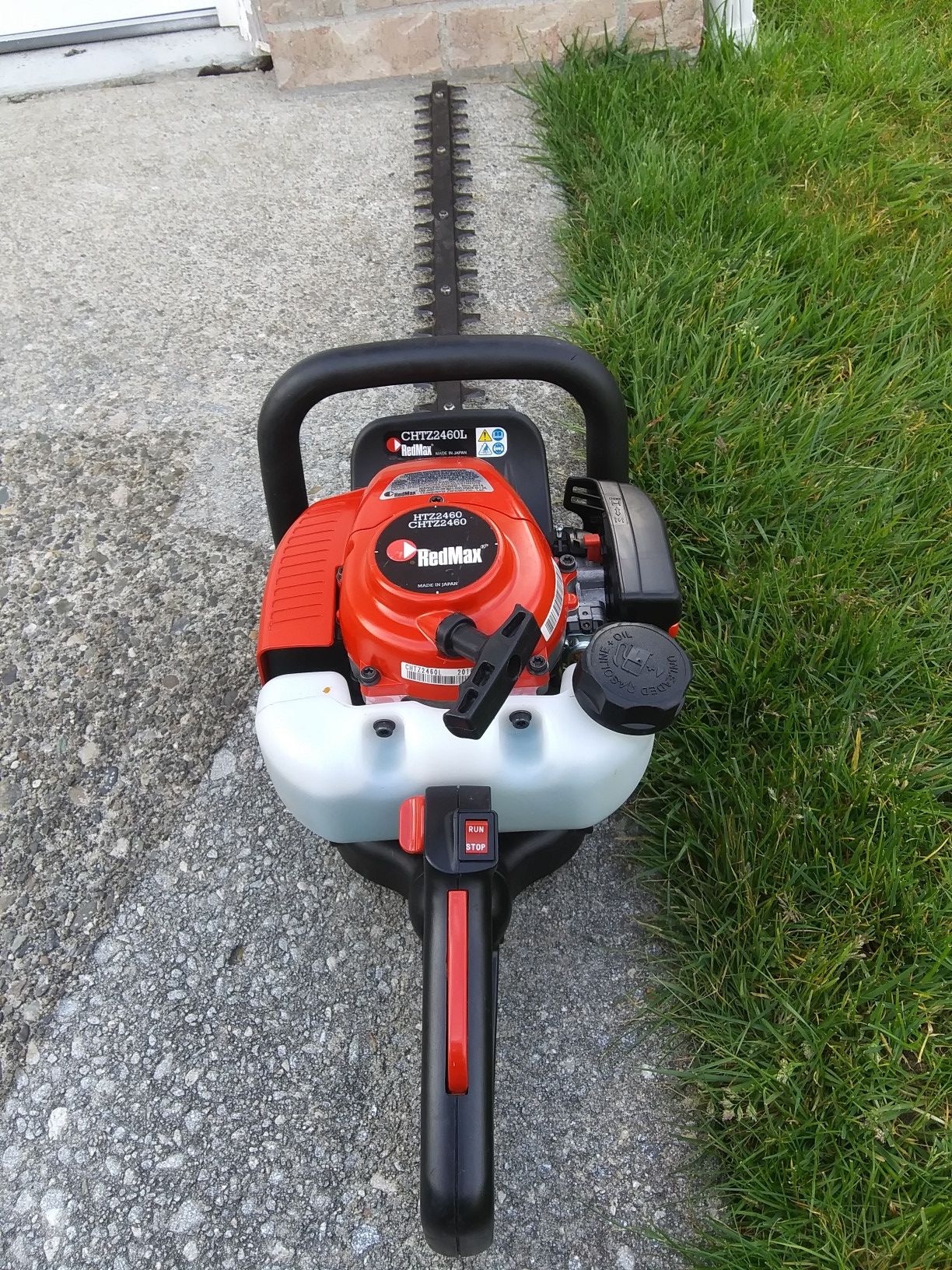 RedMax CHTZ2460 30" inch professional hedge trimmer,great condition for ...