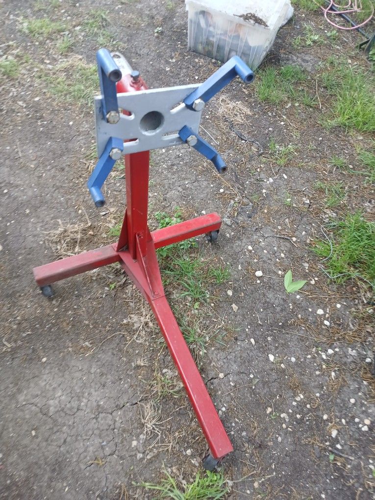 Heavy Duty Engine Stand for Sale in San Antonio, TX - OfferUp