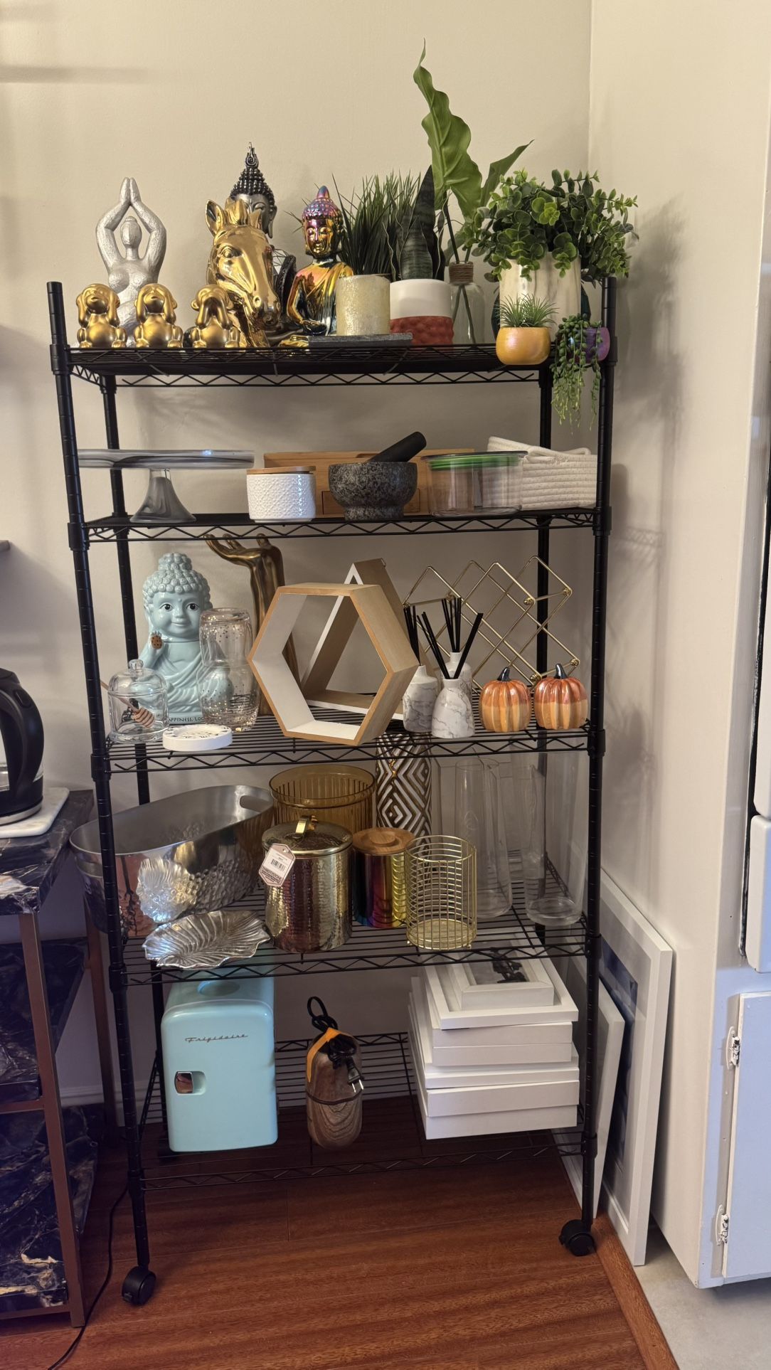 EVERYTHING MUST GO!! Home Goods and Decor for Sale in West Hollywood ...