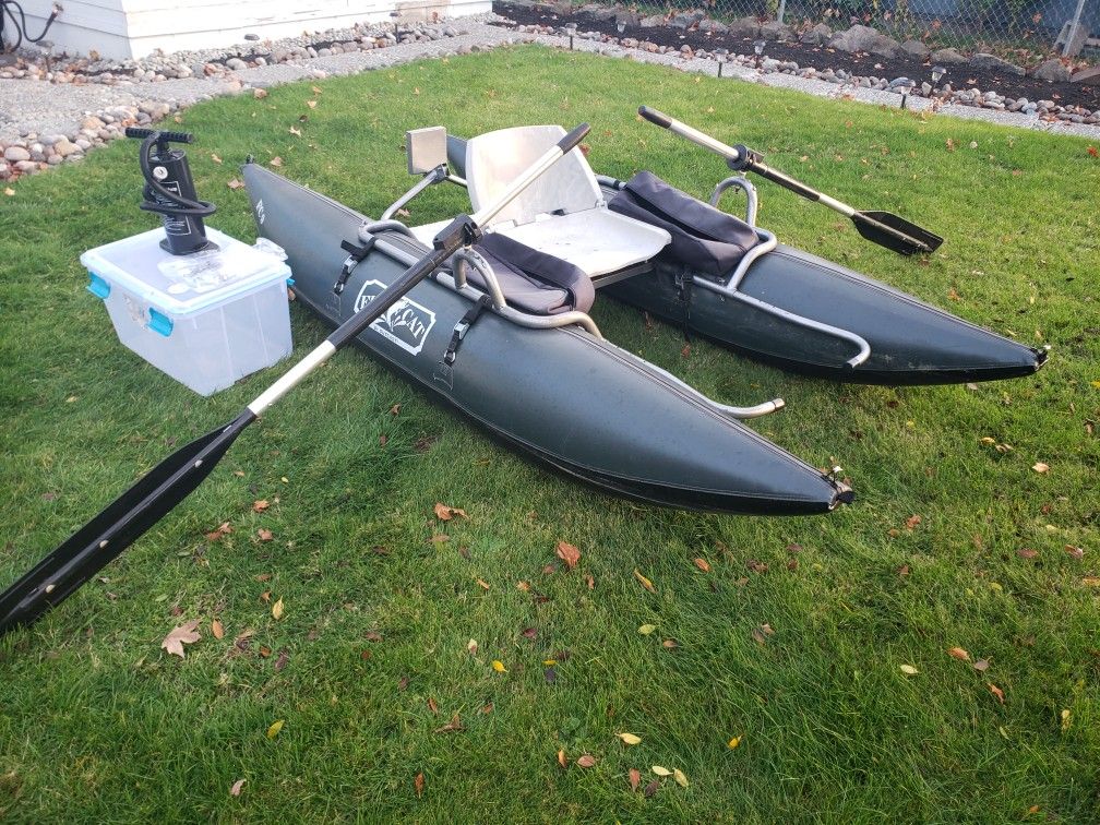 Fc9 Fish Cat pontoon for Sale in Tacoma, WA - OfferUp