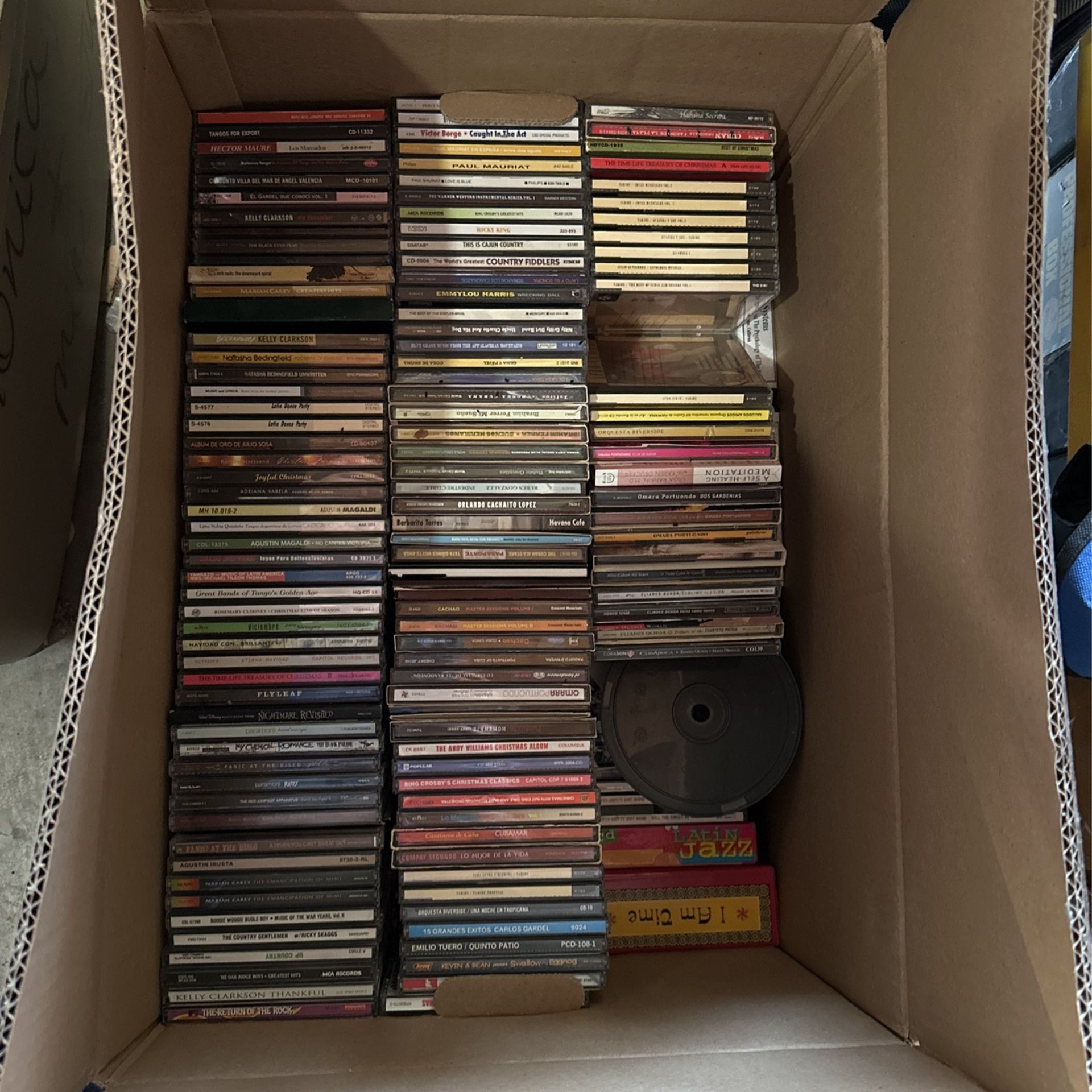 Box Of Used CD’s for Sale in Pasadena, CA - OfferUp