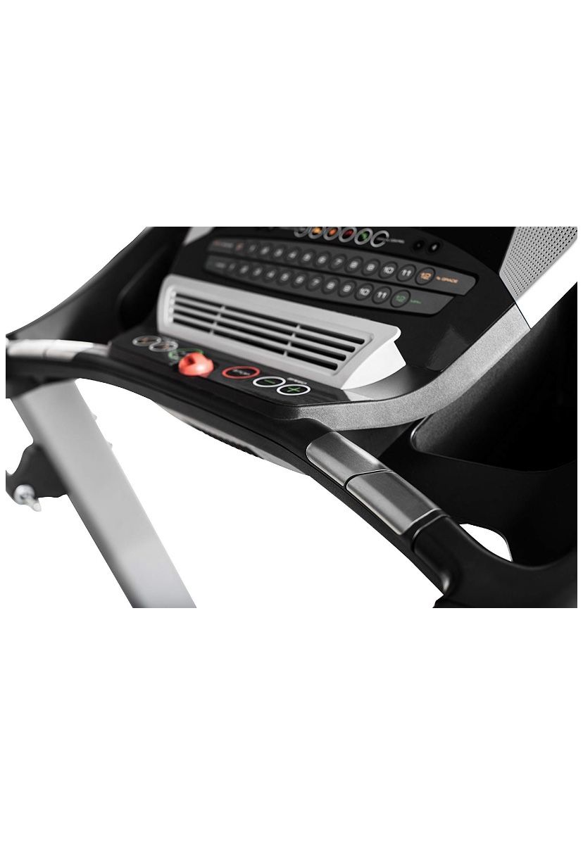 Treadmill Proform Proshox 3 -BLACK for Sale in Houston, TX - OfferUp