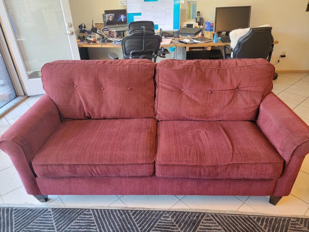 Brick Red Sofa And Loveseat for Sale in Renton, WA - OfferUp