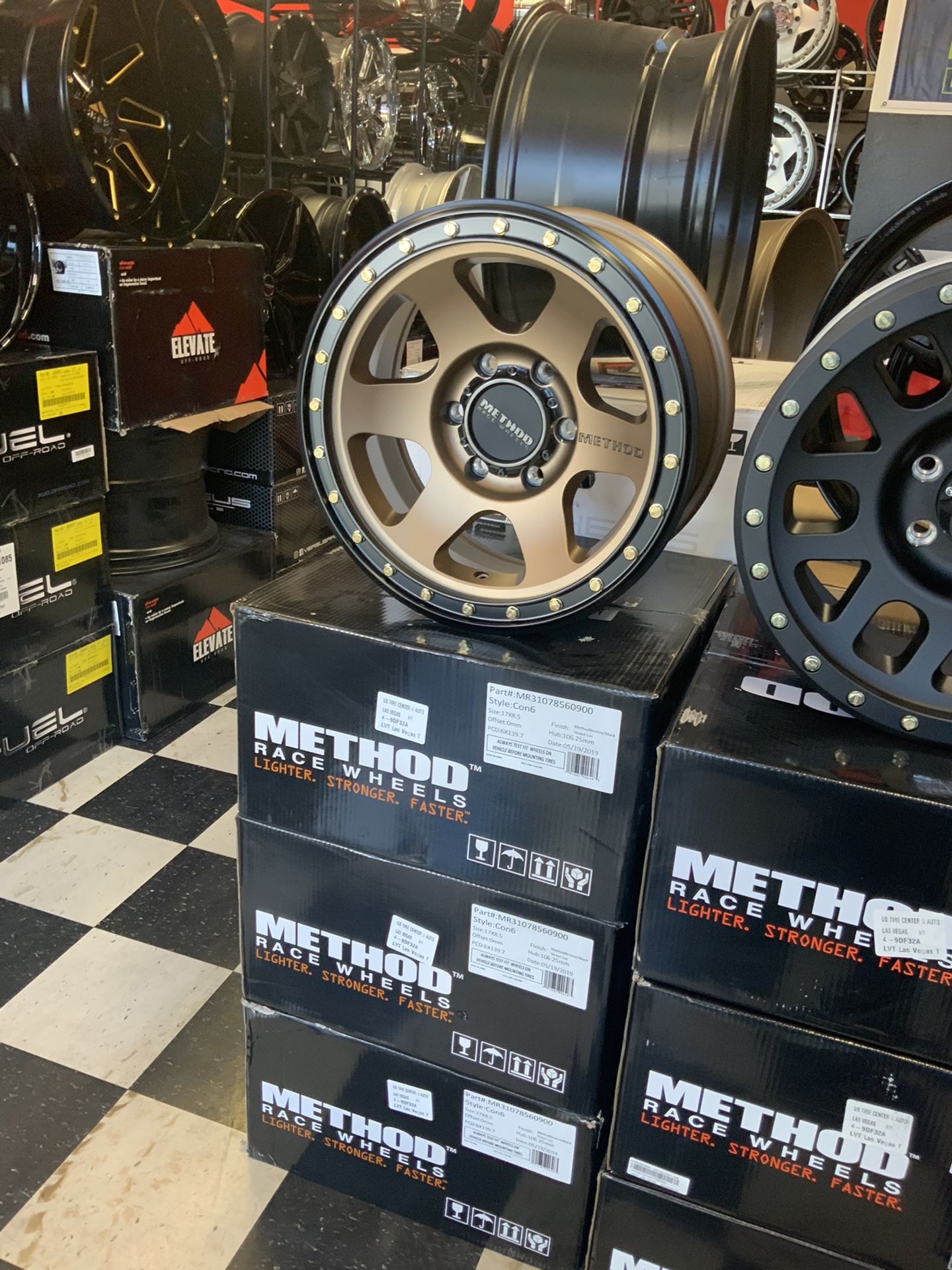 17X8.5 METHOD WHEELS MR310 6X5,5 fit Chevy ,Tacoma ,4runners for Sale ...