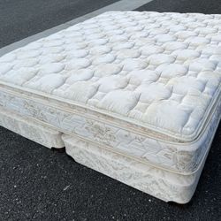 King Size Bed King Size Mattress and Box Springs Set Eastern King for Sale in Sacramento CA OfferUp