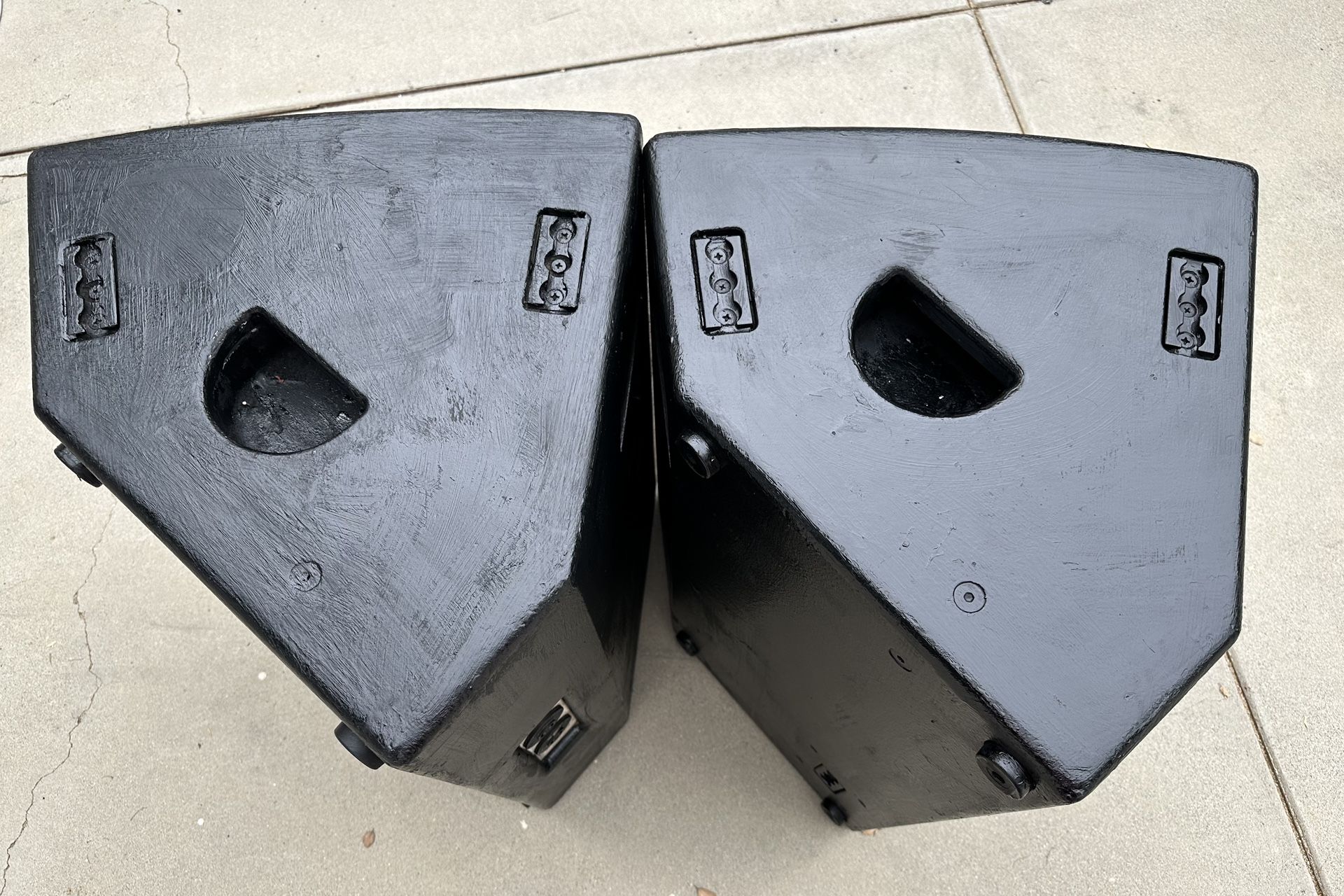 EAW LA Series LA215 Speakers for Sale in Glendale, CA - OfferUp