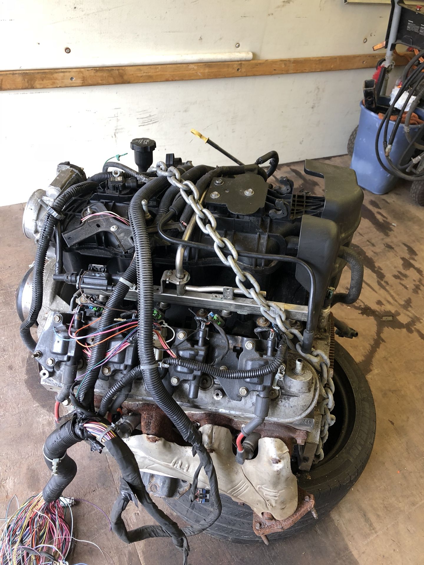 Chevy 5.3L v8 engine LC9 code 07-10 for Sale in Des Plaines, IL - OfferUp