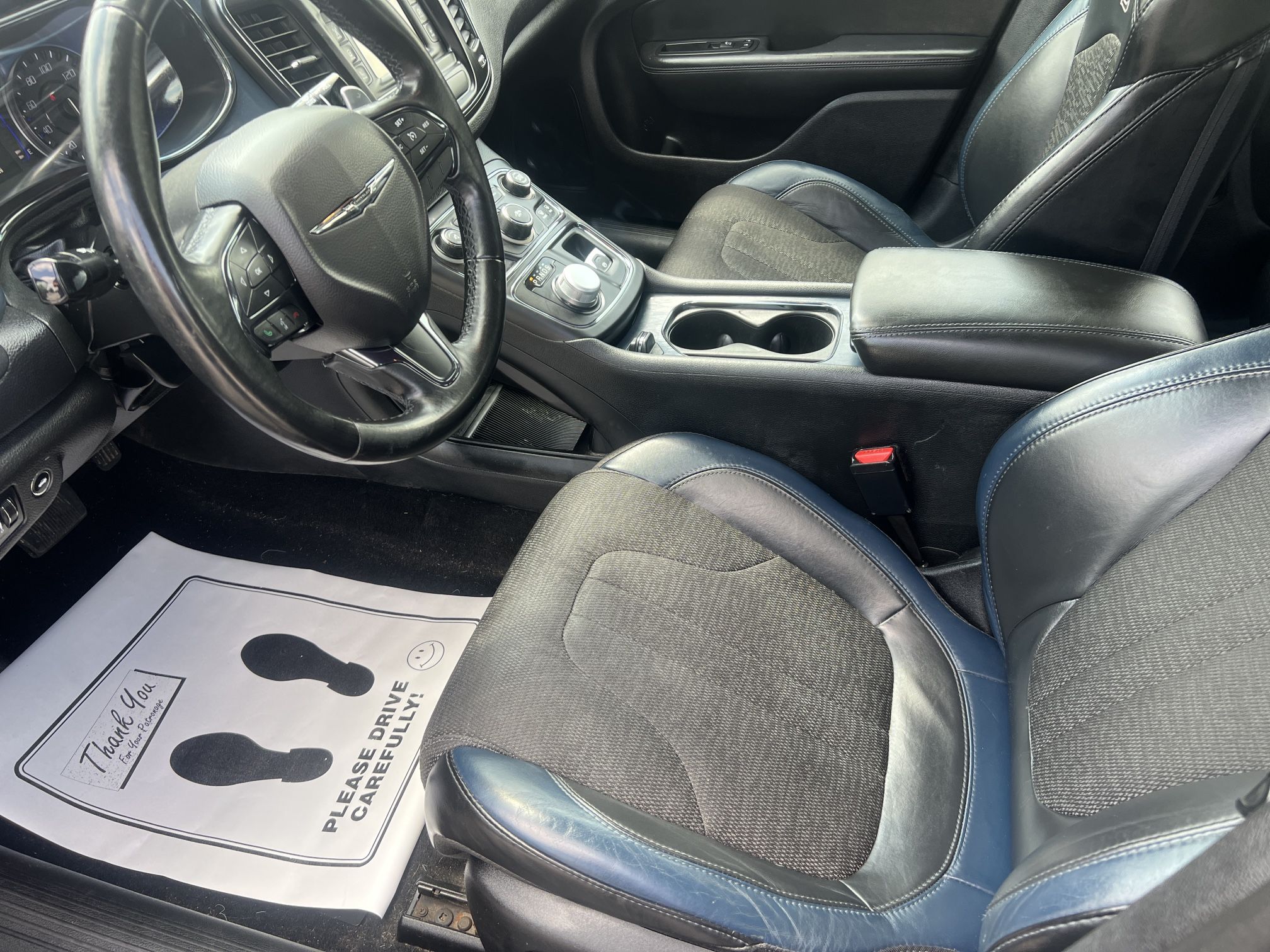 2022 Chrysler 200 Black Interior