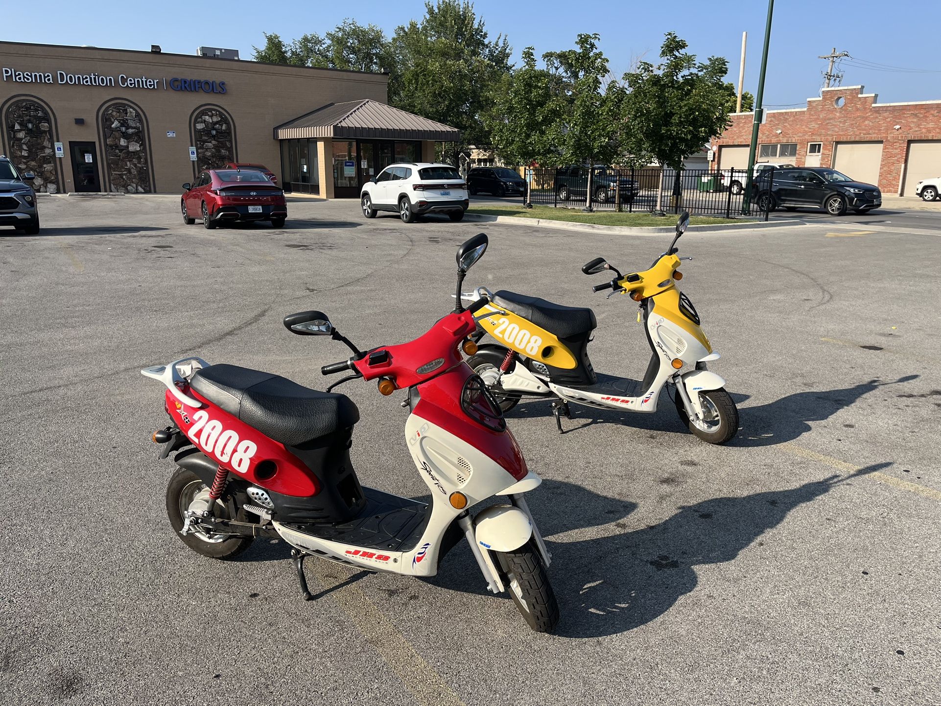Electric Moped Scooter for Sale in Chicago, IL - OfferUp
