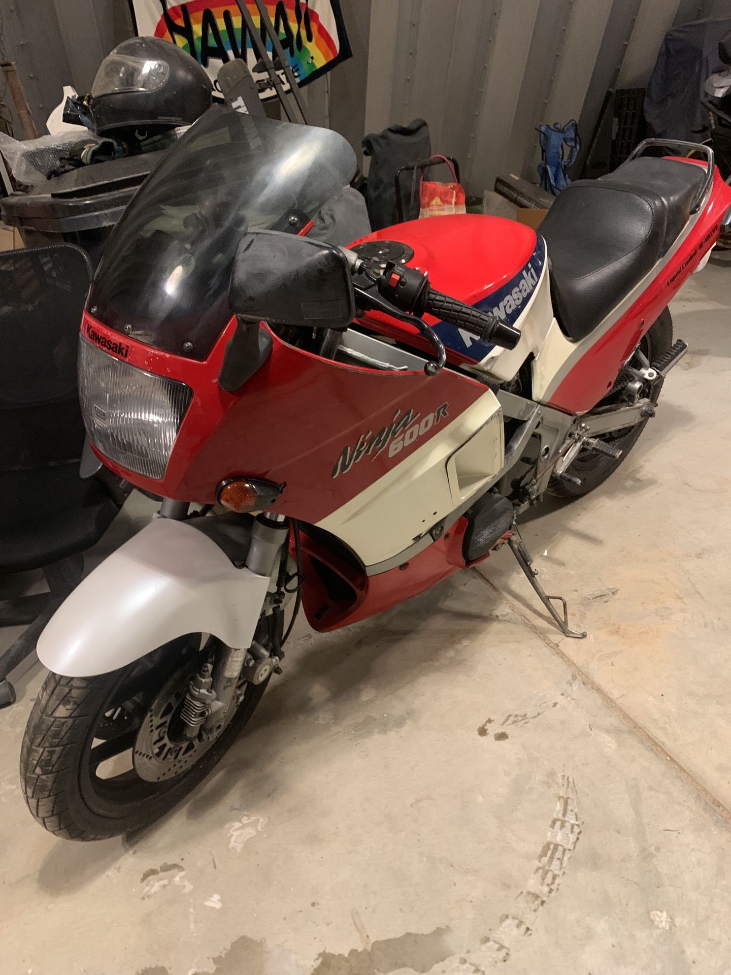 1985 Kawasaki Gpz600 Ninja 600R for Sale in Palmdale, CA - OfferUp