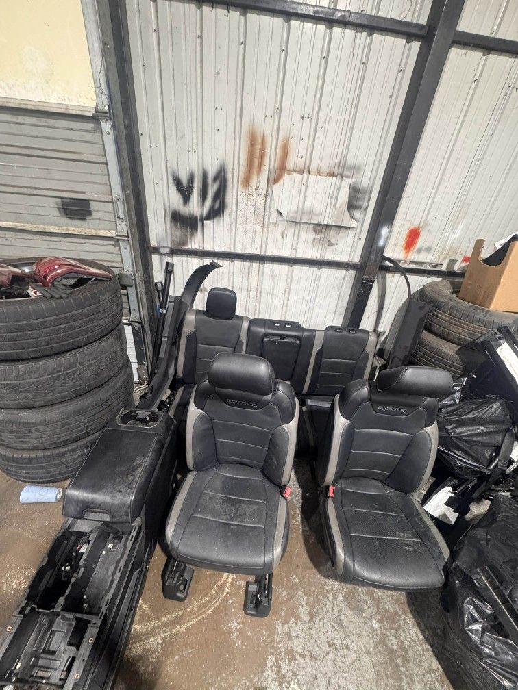 Raptor Interior for Sale in Dallas, TX - OfferUp