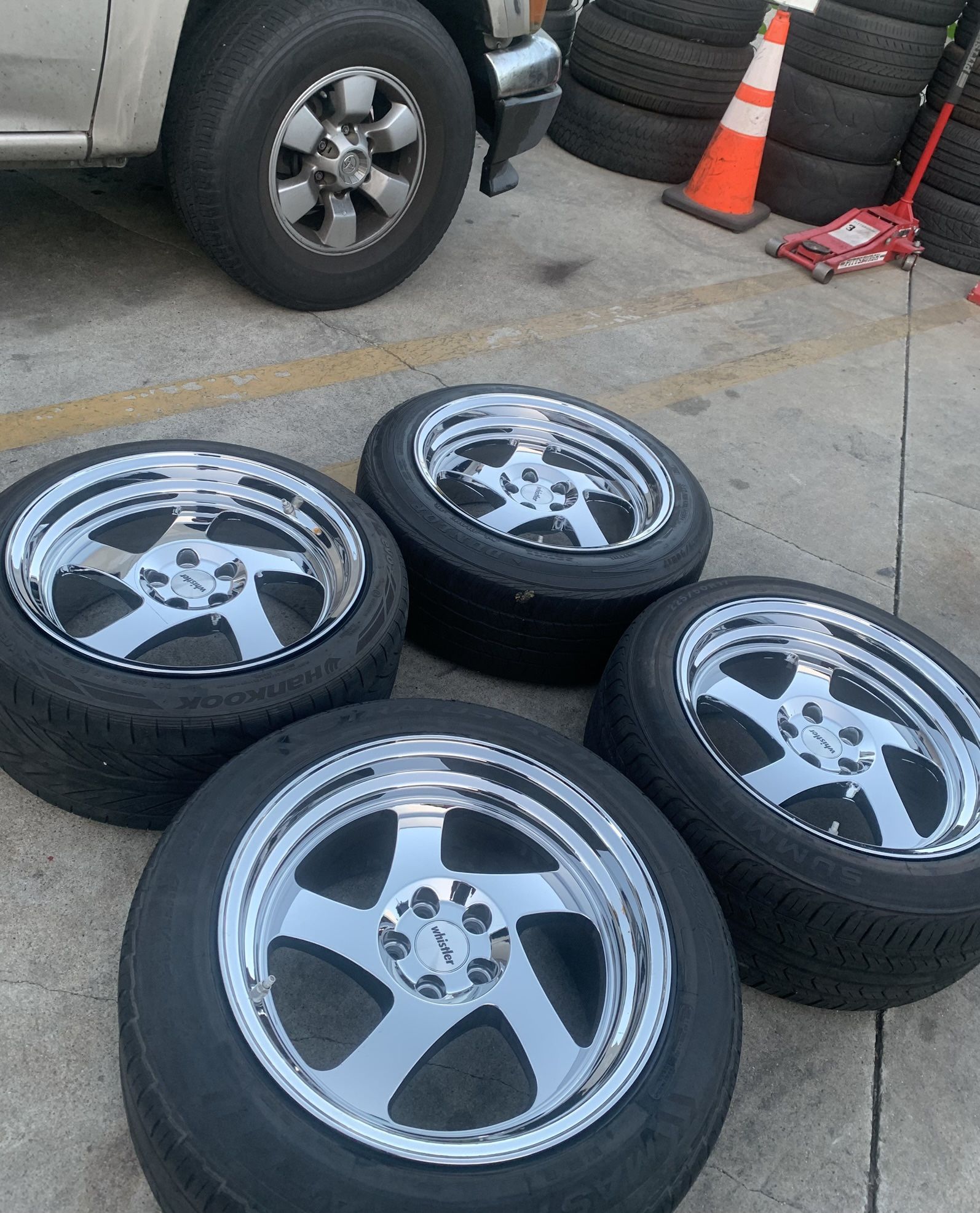 17” Whistler Racing Rims for Sale in Pico Rivera, CA - OfferUp