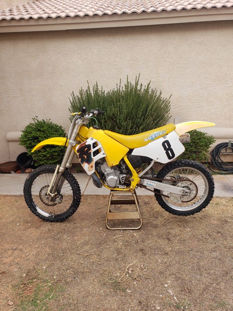 1990 Suzuki Rm 250 for Sale in Mesa, AZ - OfferUp