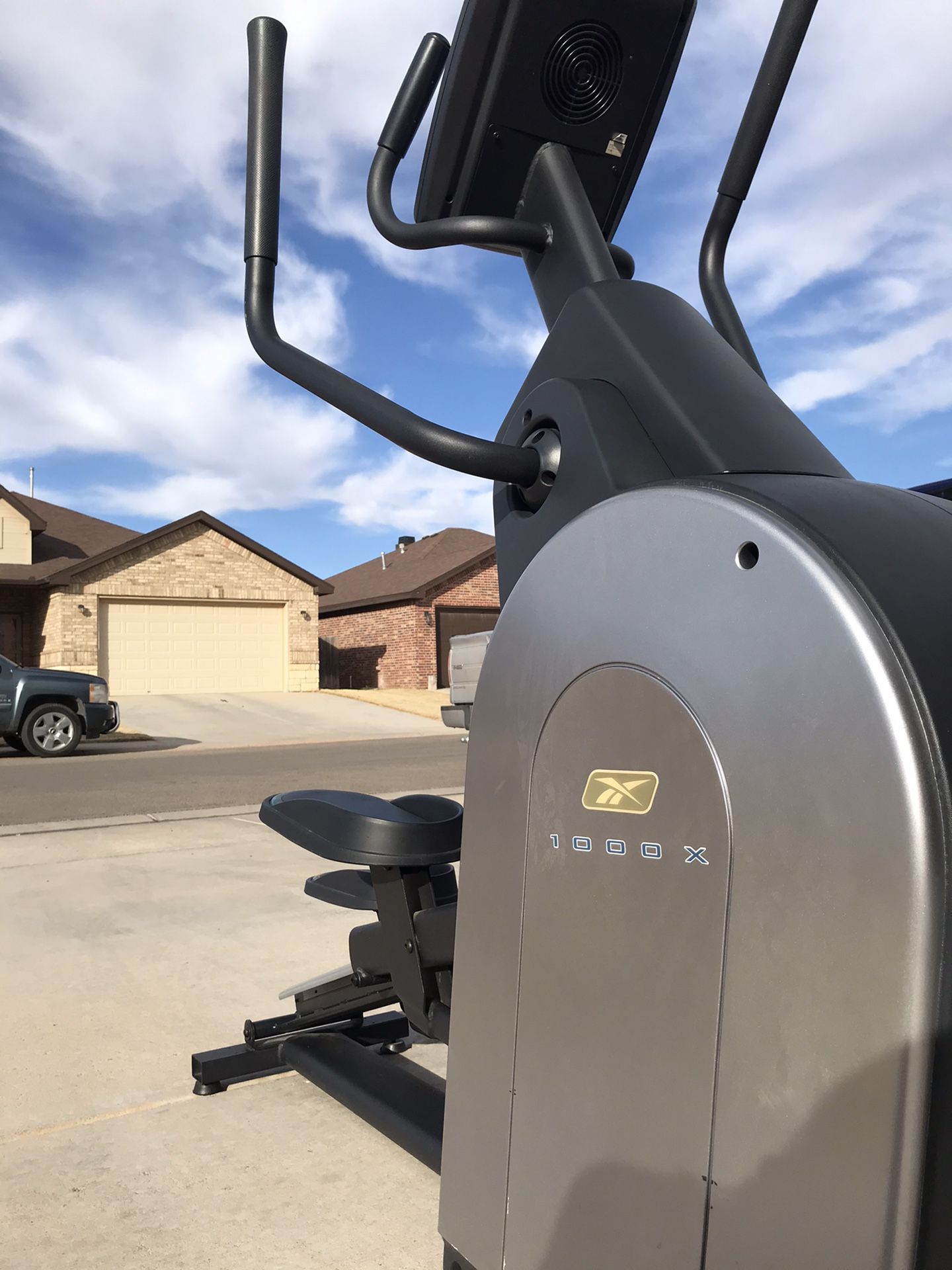 Reebok 1000X Elliptical Workout Machine For Sale In Takoma
