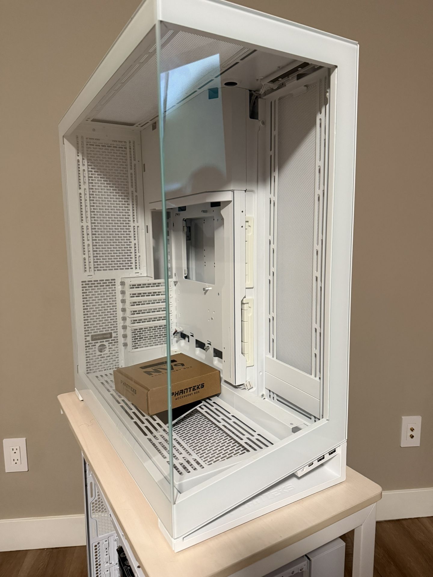 Phanteks NV9 Full Tower Case ATX for Sale in Puyallup, WA - OfferUp