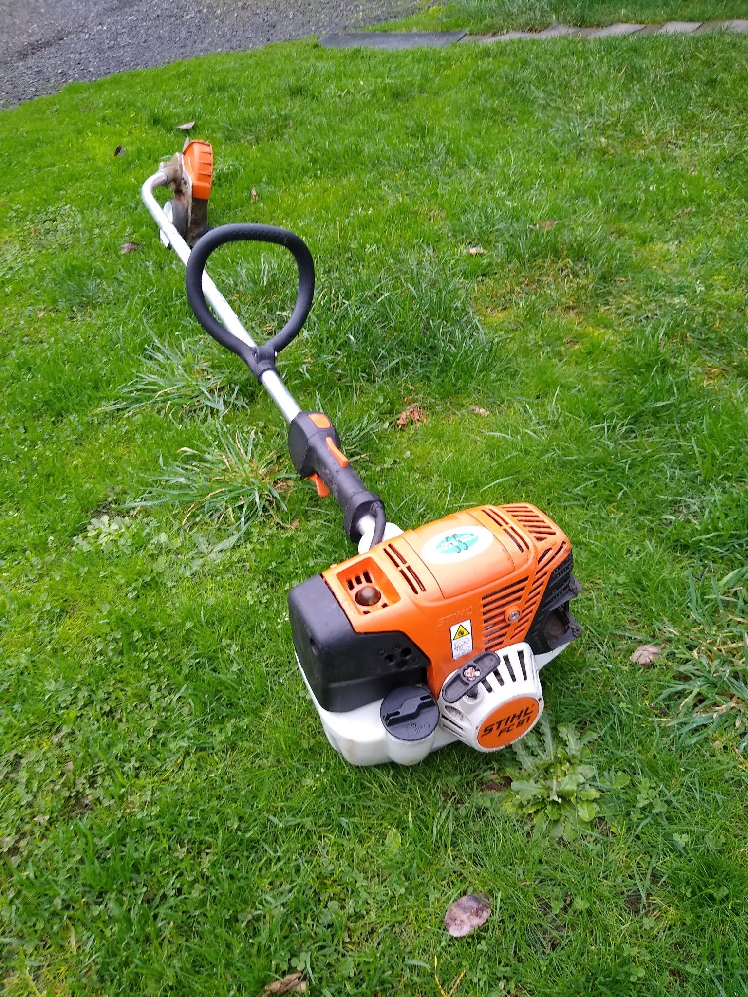 PRICE REDUCED!! Stihl FC91 Edger almost ALMOST BRAND NEW, VERY LOW ...