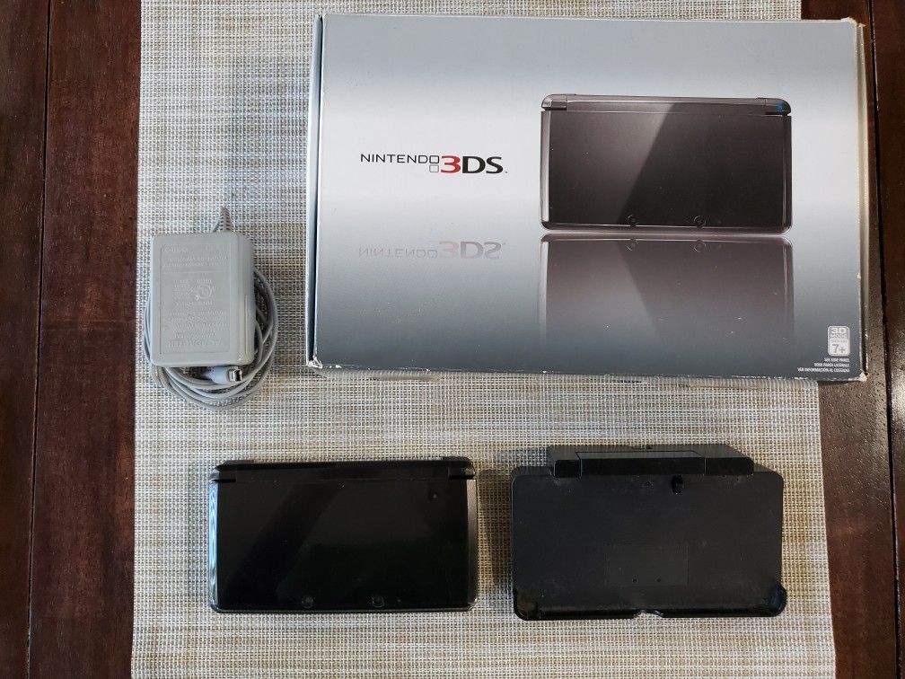 Nintendo 3ds Cosmo Black Box
