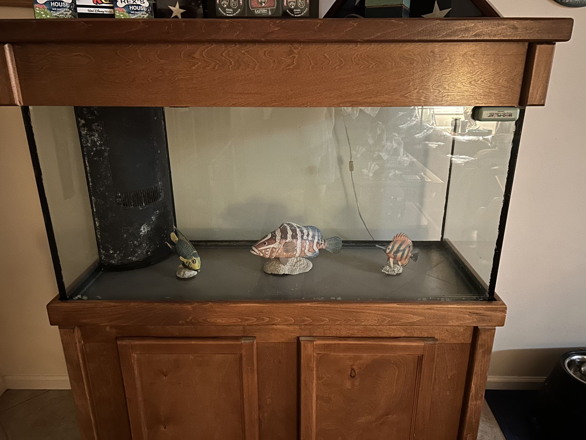 90 Gal Fish tank for Sale in Lake Worth, FL - OfferUp