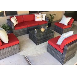Offer up outdoor furniture store